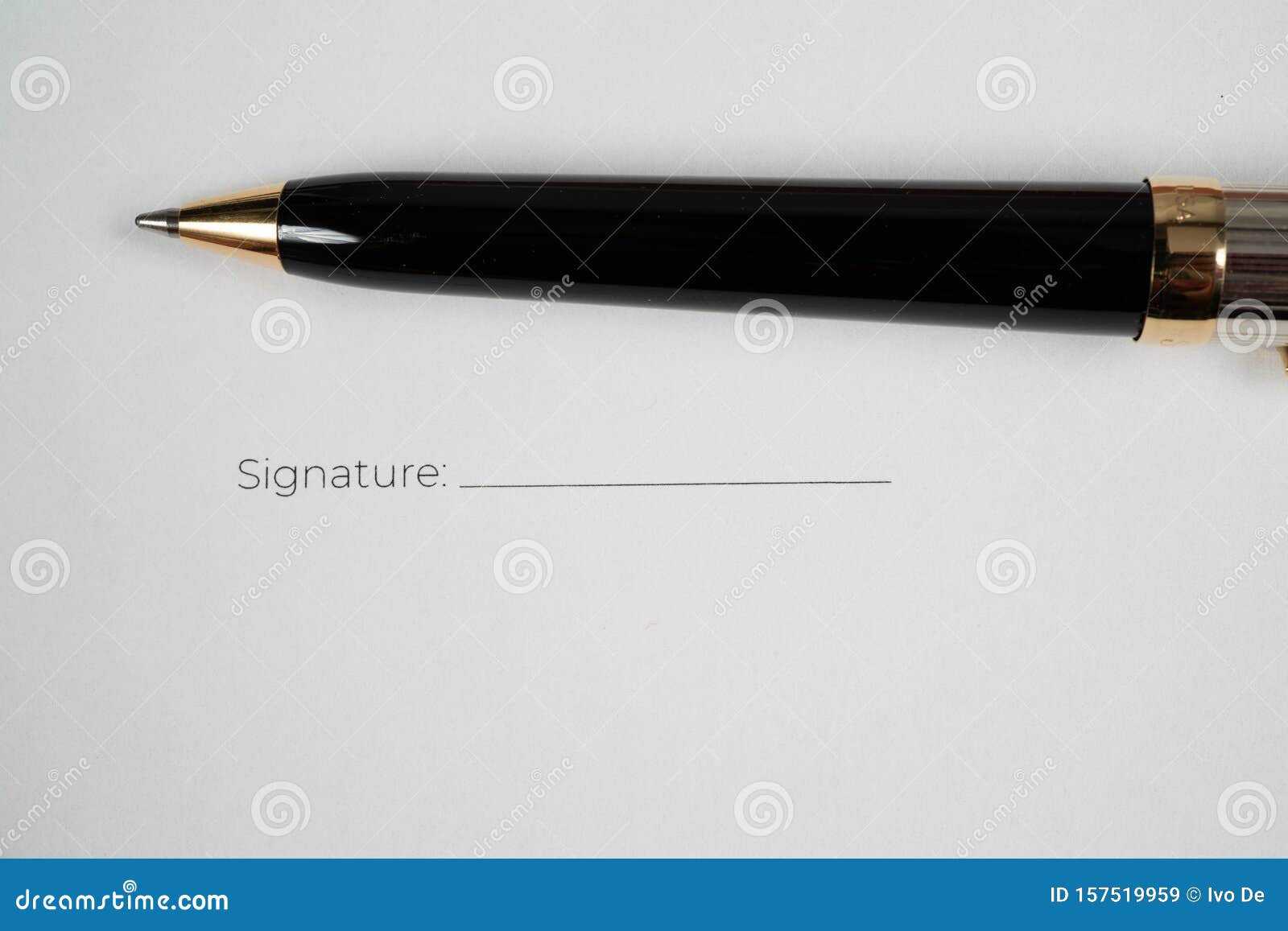 Ligne De Signature Avec Stylo Image stock - Image du affaires, homme ...