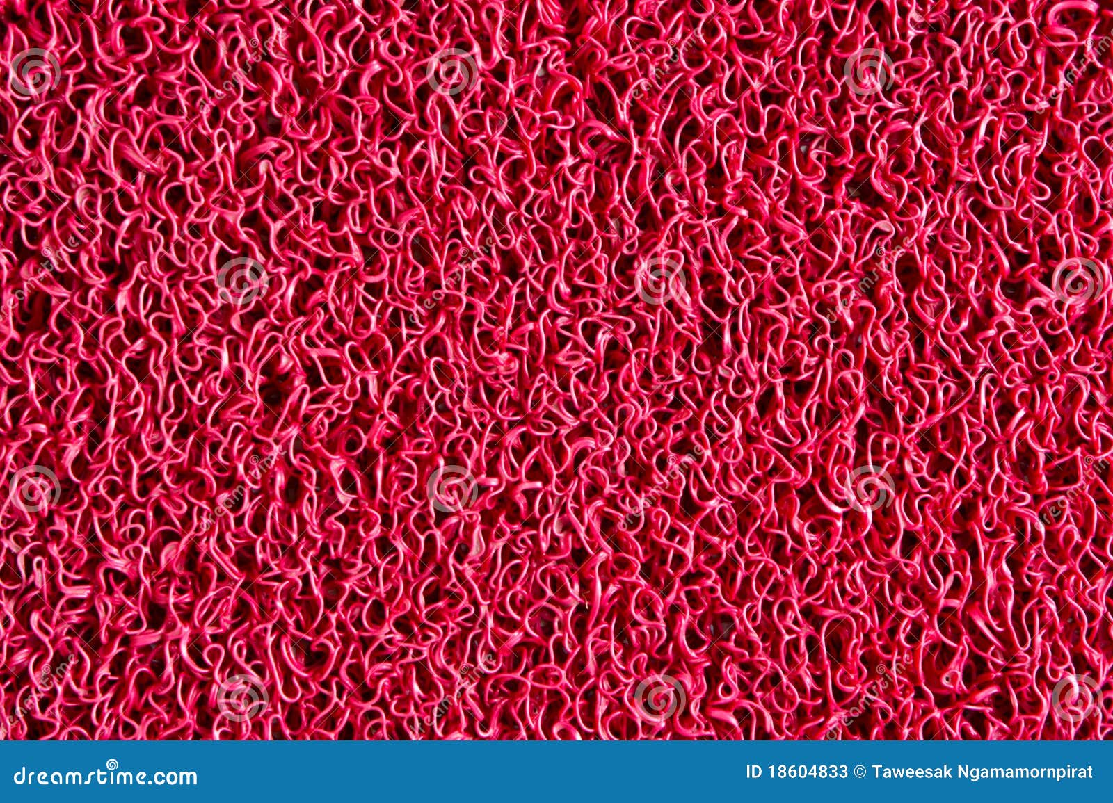 Ligne en plastique rouge image stock. Image du type, texture - 18604833