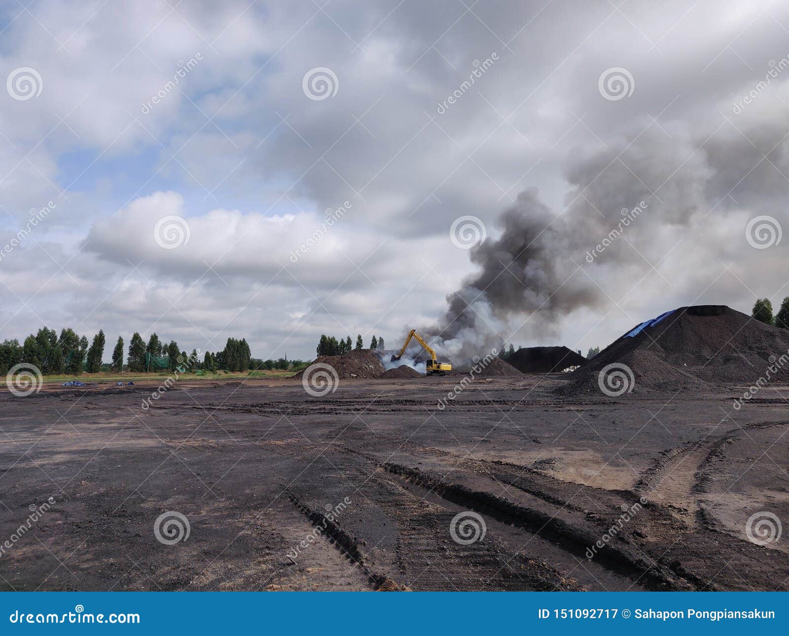 The Lignite Coal Spontaneous Combustion Stock Image - Image of fuel ...