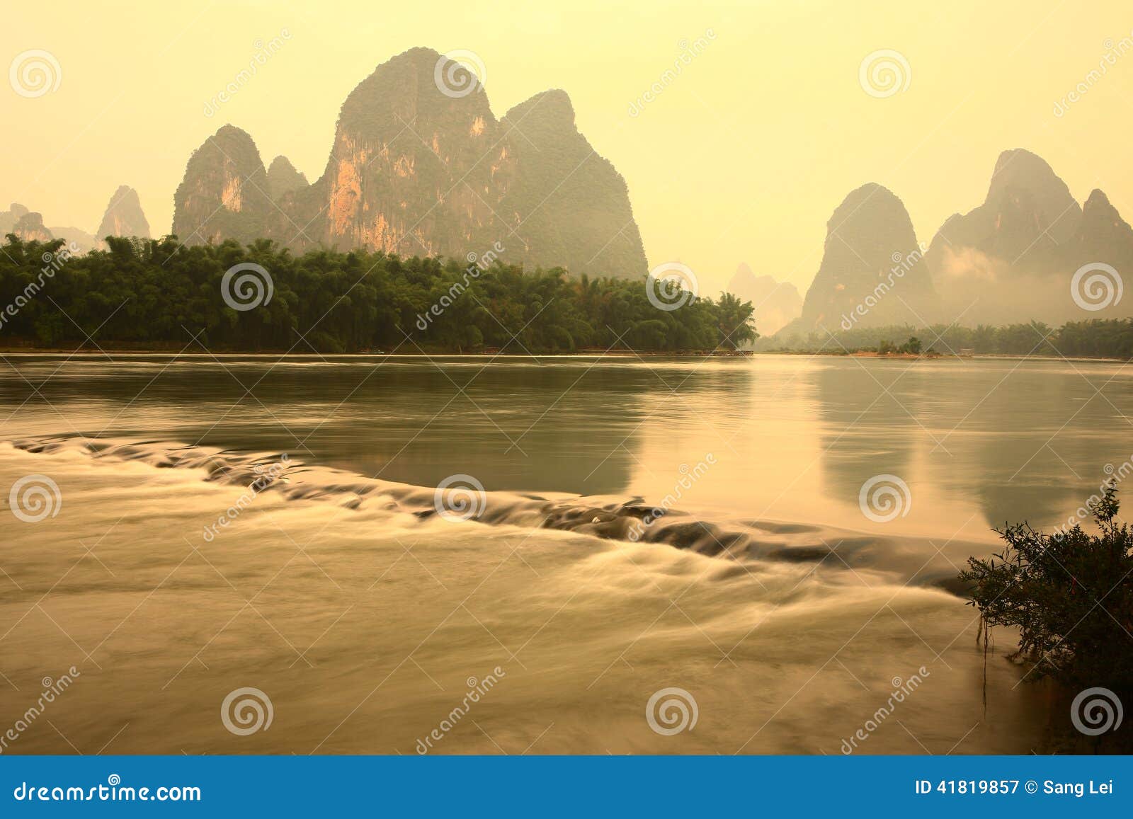 Lijiang river ,Guilin stock image. Image of mount, guilin - 41819857