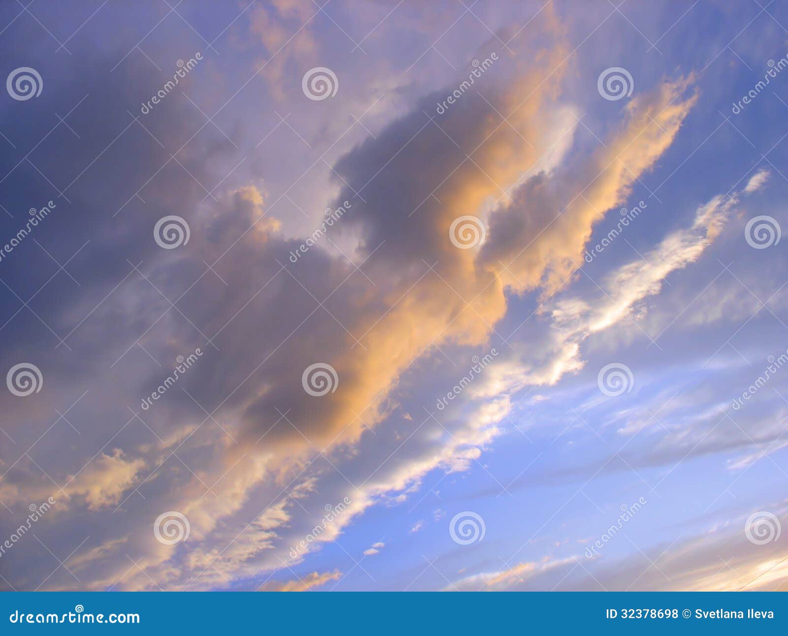 Lilac Evening Sky at Sunset Stock Photo - Image of cloud, heaven: 32378698