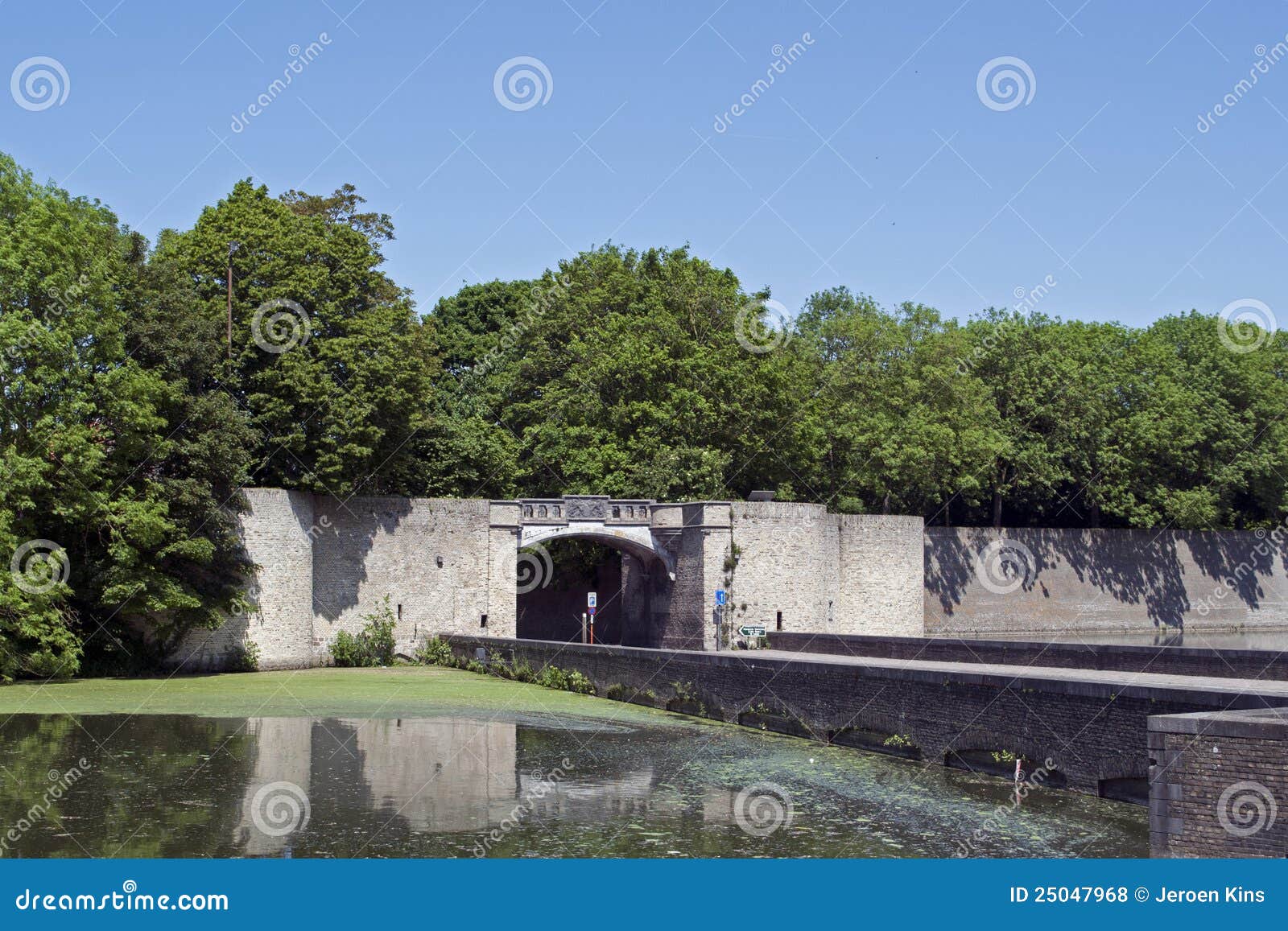 Lille Gate (or Rijselpoort) in Ypres Stock Photo - Image of ypres, town ...