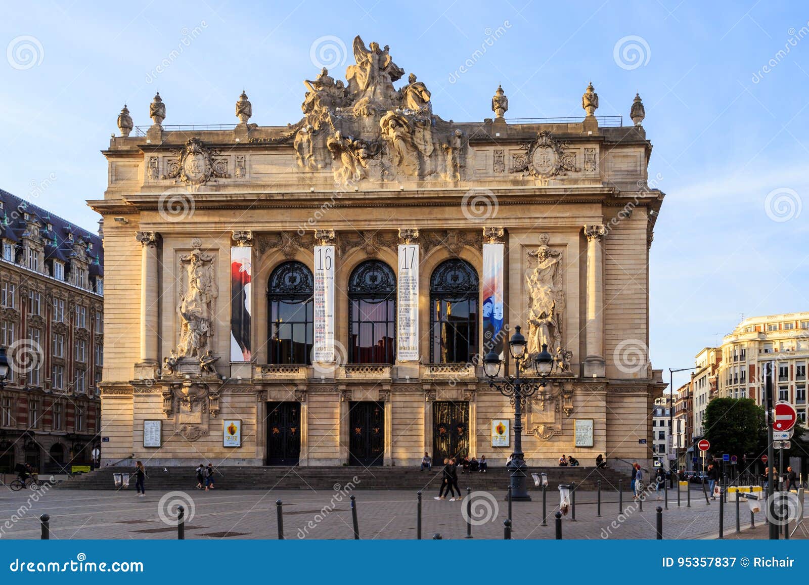 Lille Opera house editorial photography. Image of classical - 95357837