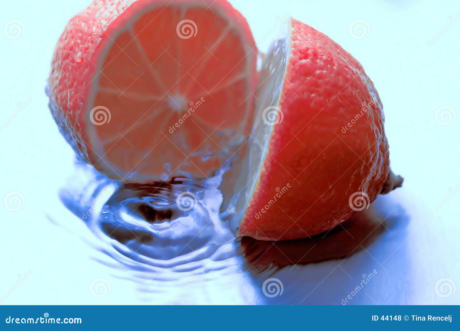 Limón rosado foto de archivo. Imagen de bebida, sano, chapoteo - 44148