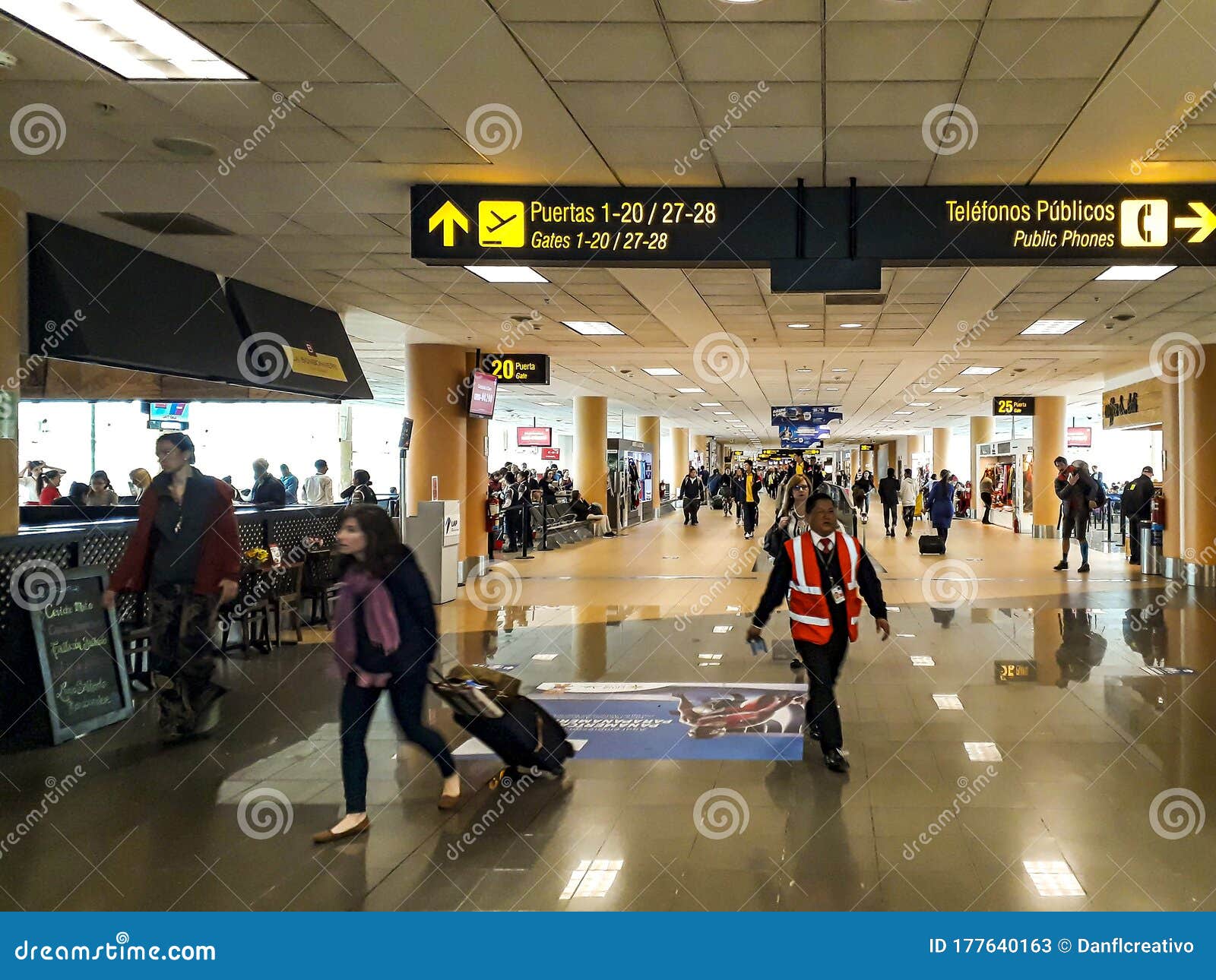 Lima Airport Interior, Lima, Peru Editorial Stock Photo - Image of peru ...