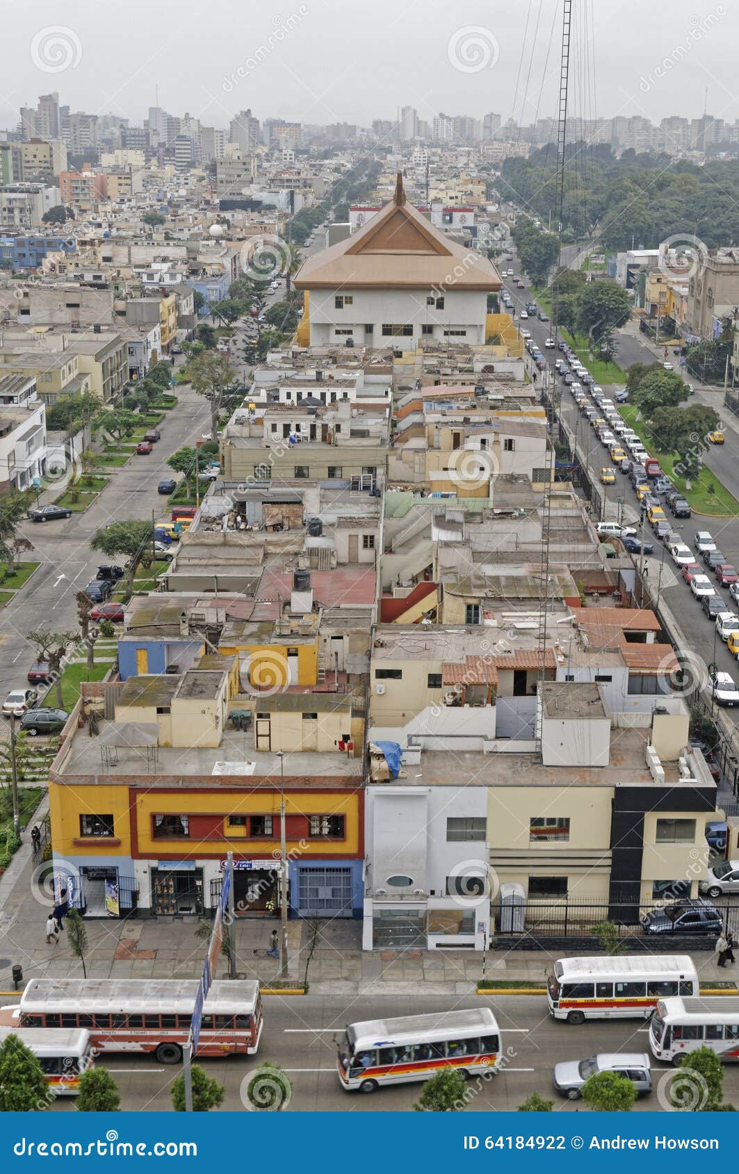 Lima moderna fotografía editorial. Imagen de colorido - 64184922