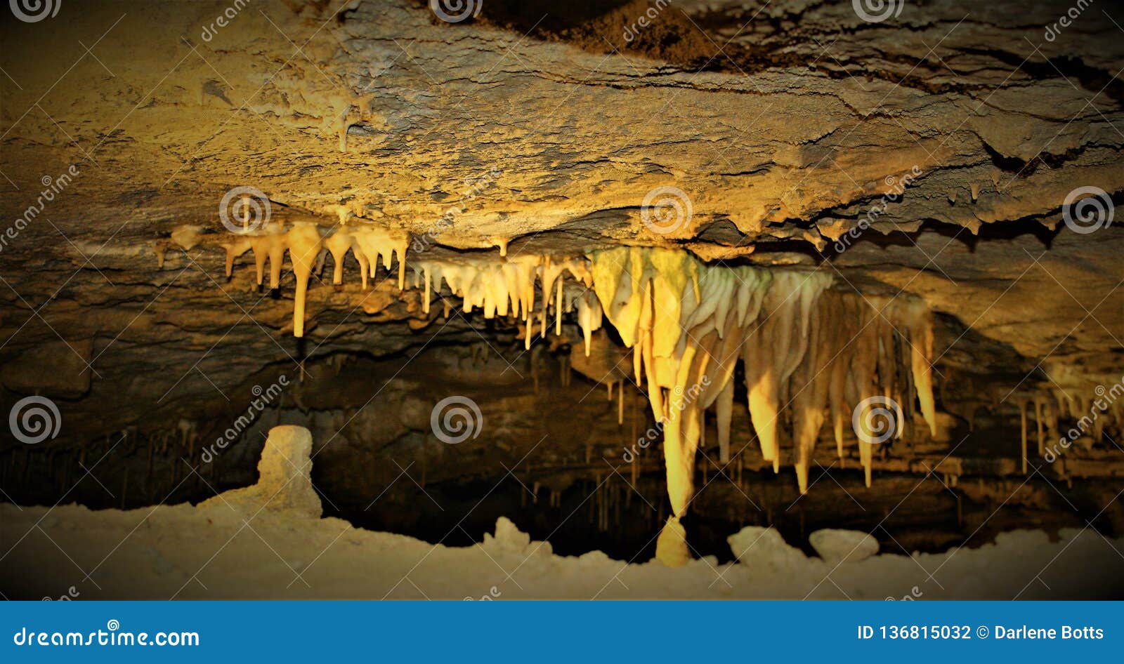 Limestone Cascade Down the Cave Stock Photo - Image of house, bright ...