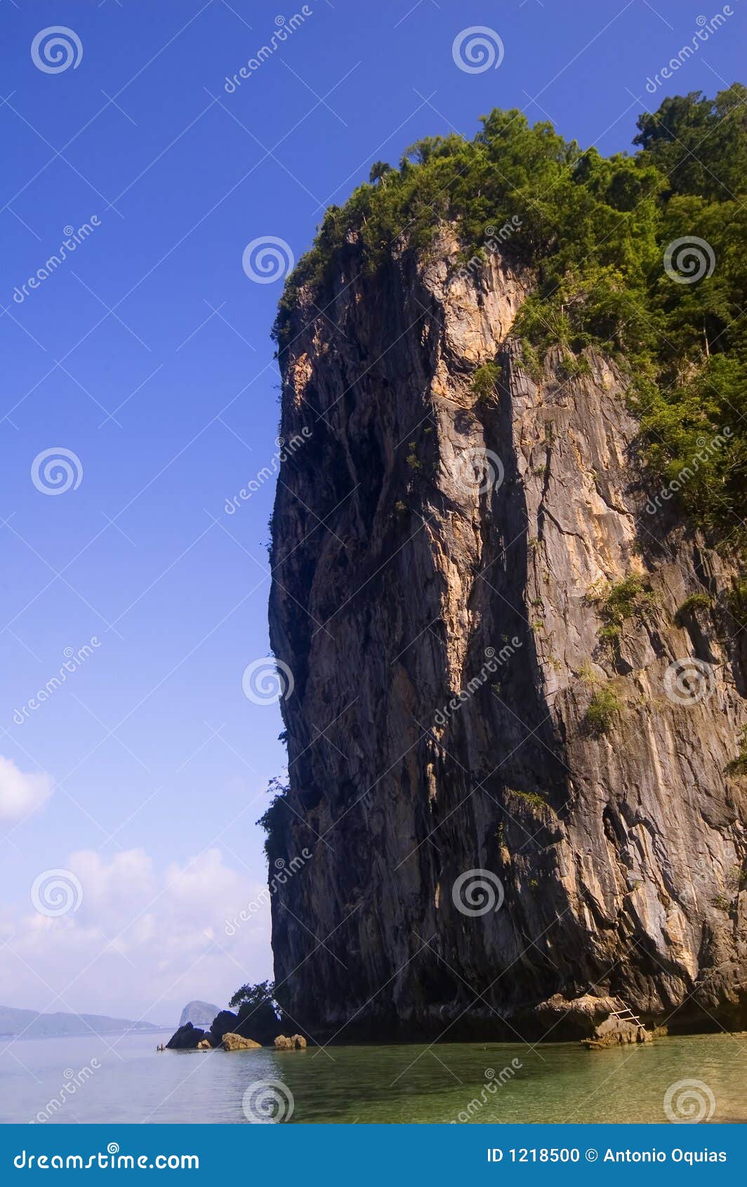 Limestone Cliff stock photo. Image of cliffs, turquoise - 1218500