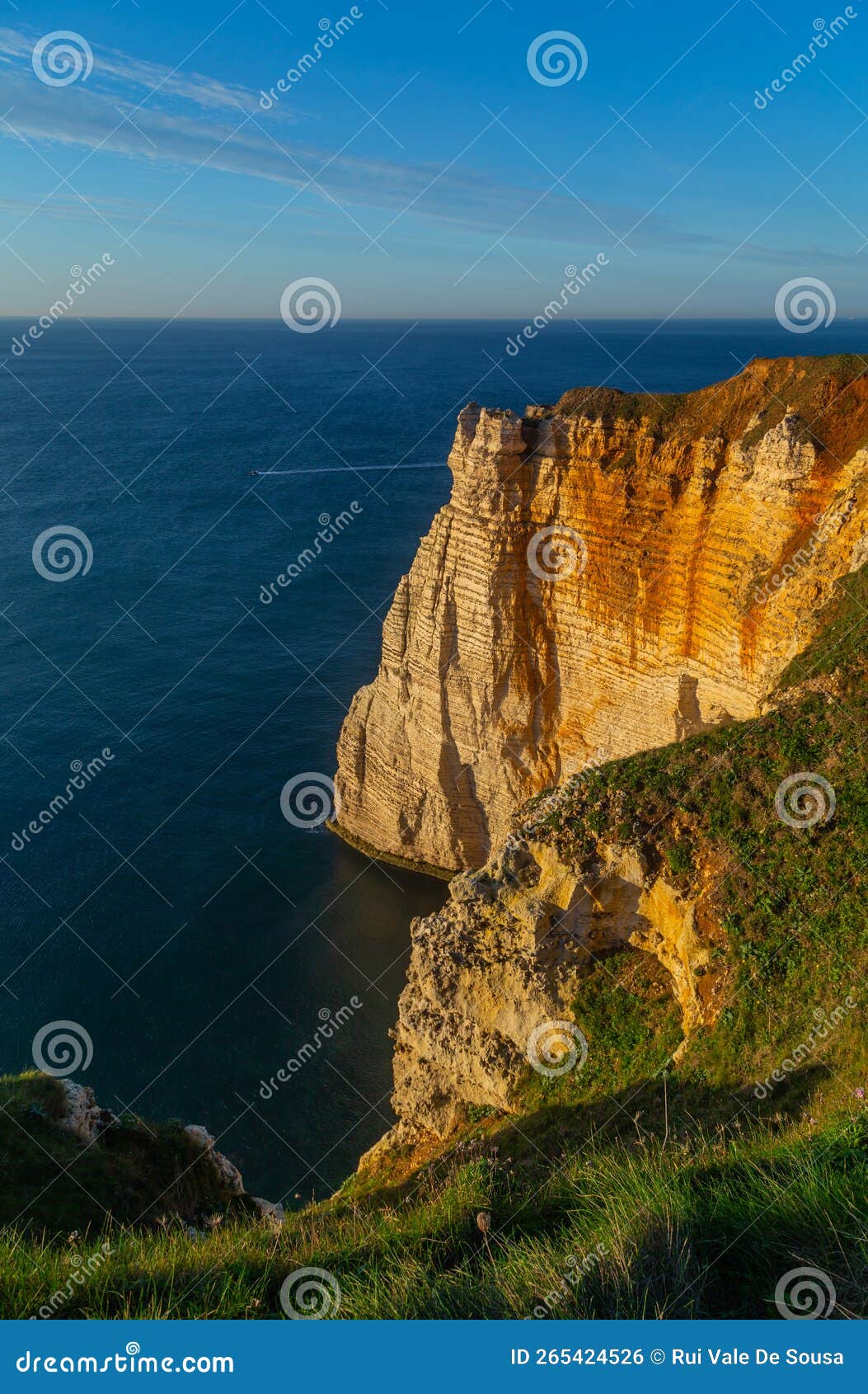 Limestone Cliffs at Etretat Stock Photo - Image of limestone, france ...