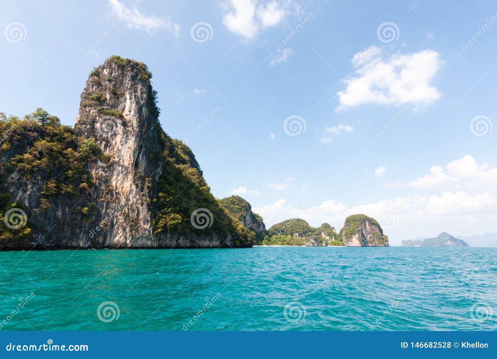 Limestone Cliffs on Koh Phanak, Phang Nga Bay, Phuket, Thailand Stock ...