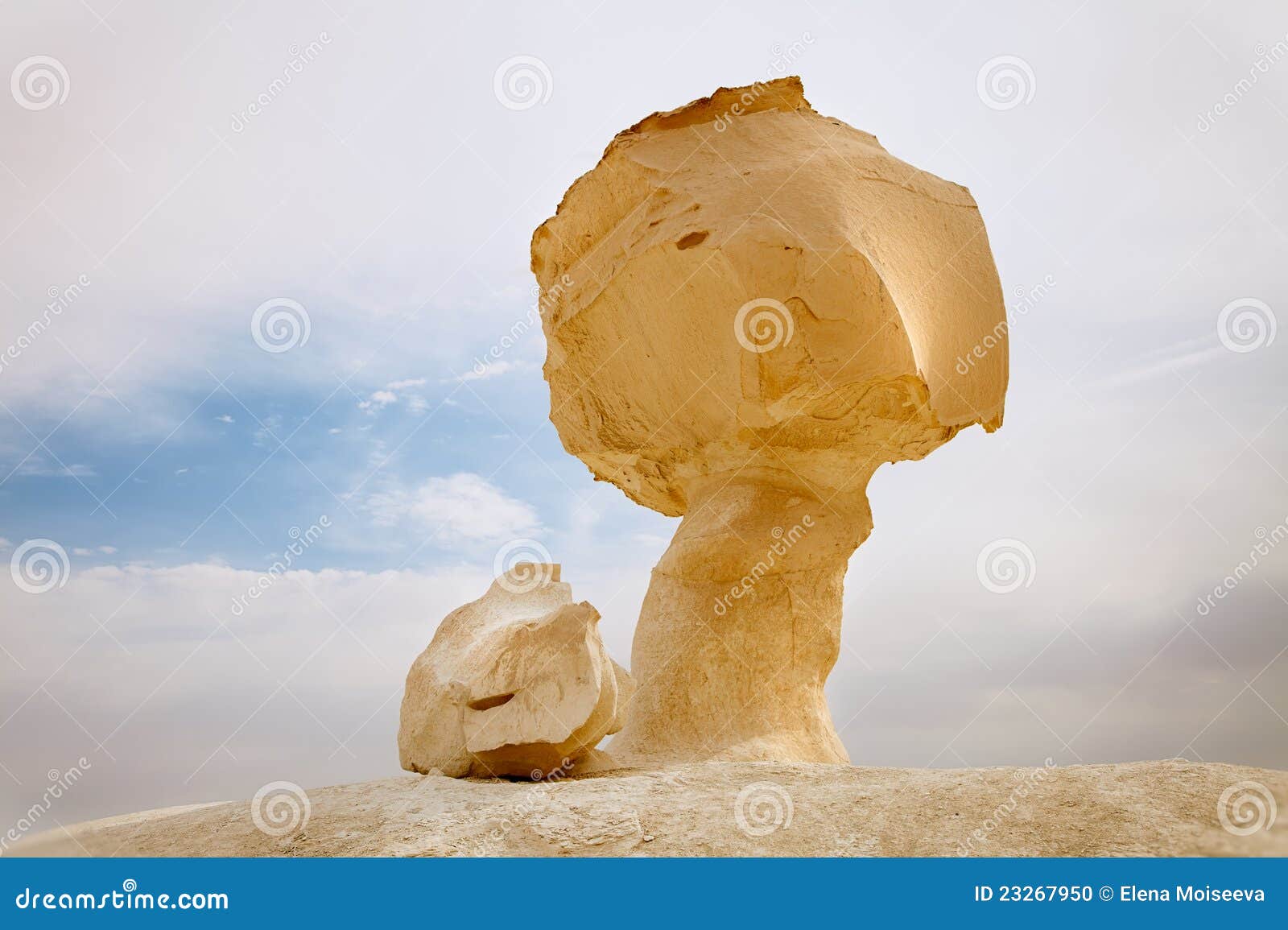 The Limestone Formation Rocks Stock Photo - Image of limestone, libyan ...