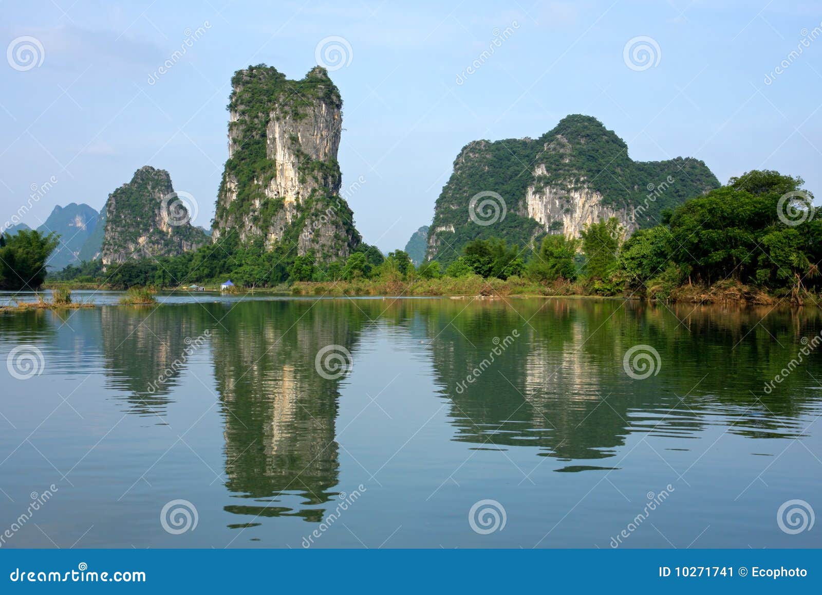 Limestone Hills, Li-river, Yangshou, China Stock Image - Image of scene ...