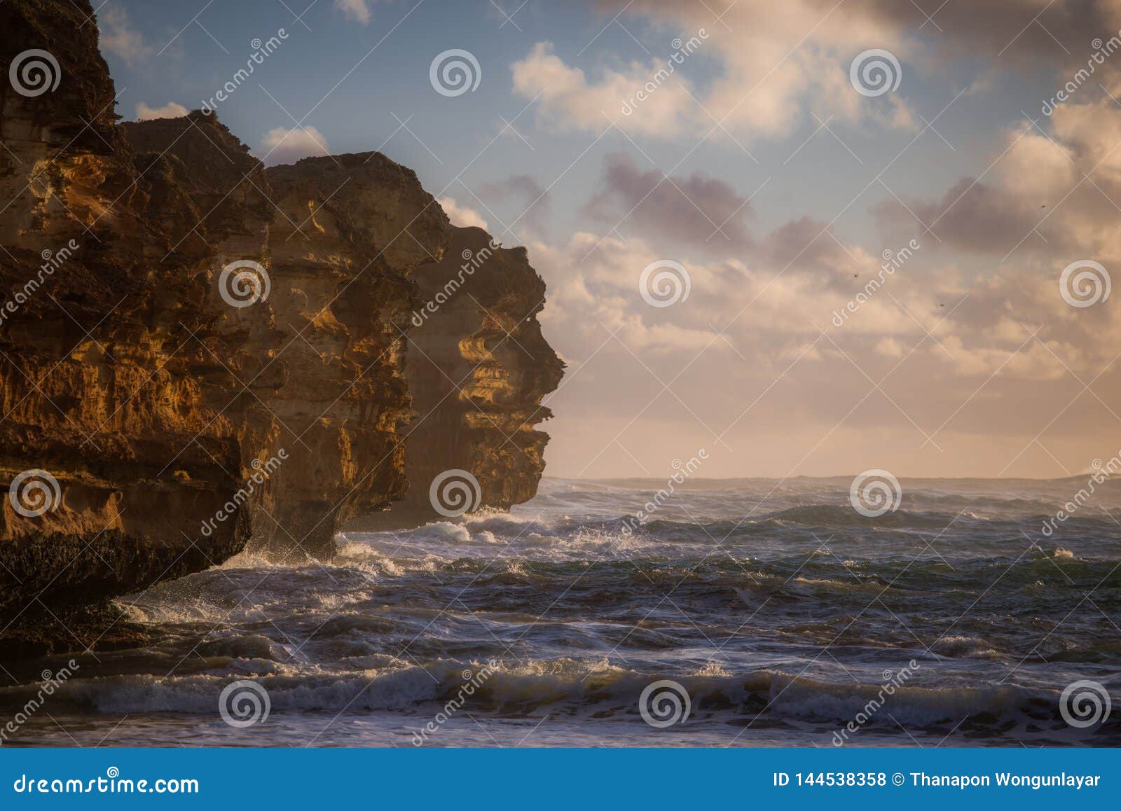 Limestone by the Ocean, the Great Ocean Road Stock Photo - Image of ...