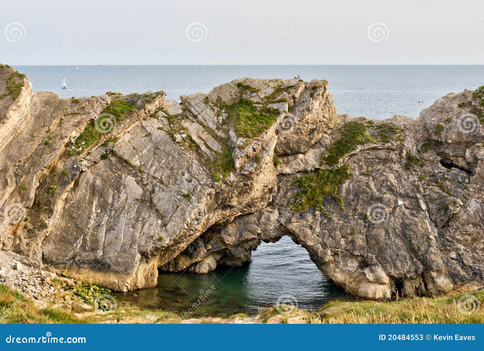 Limestone rock formation stock image. Image of cove, hole - 20484553
