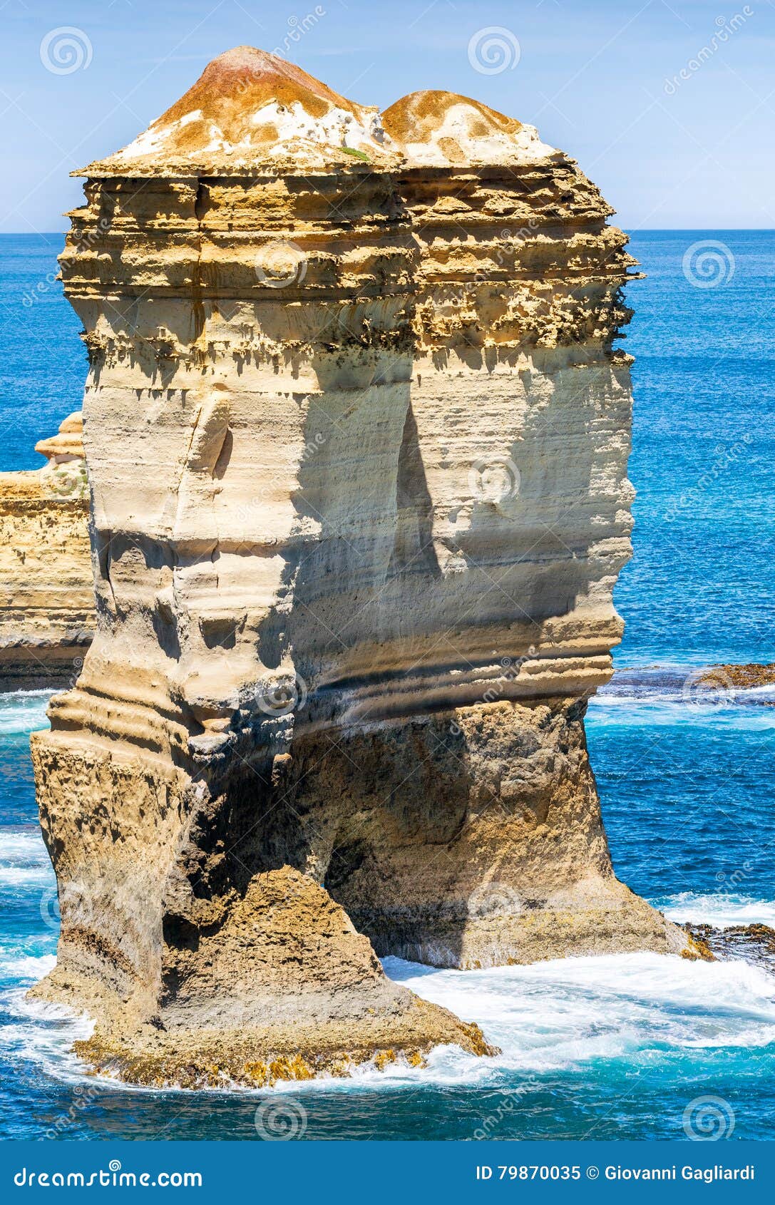 Limestone Rocks Over the Ocean, Great Ocean Road, Australia Stock Image ...