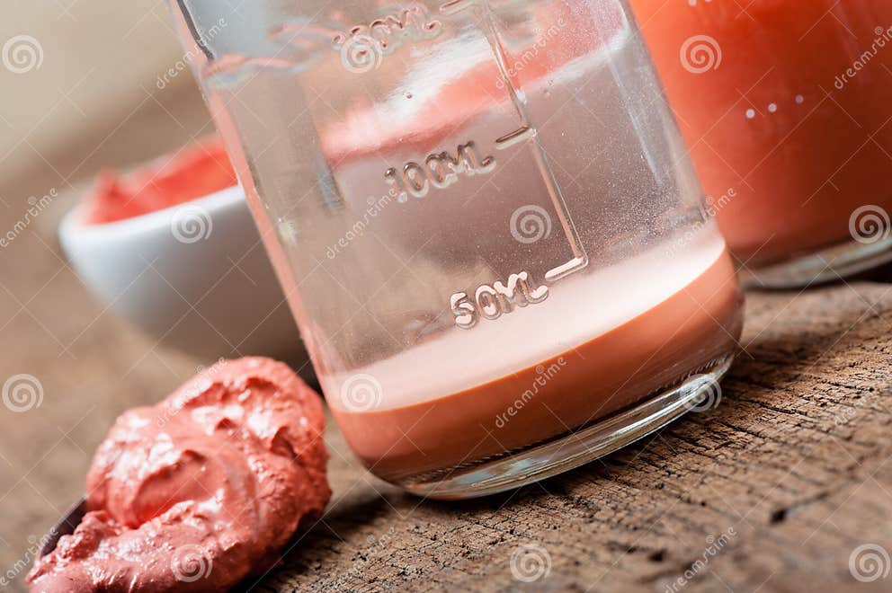 Limestone Solution in Cooking Stock Photo - Image of paste, food: 197855484