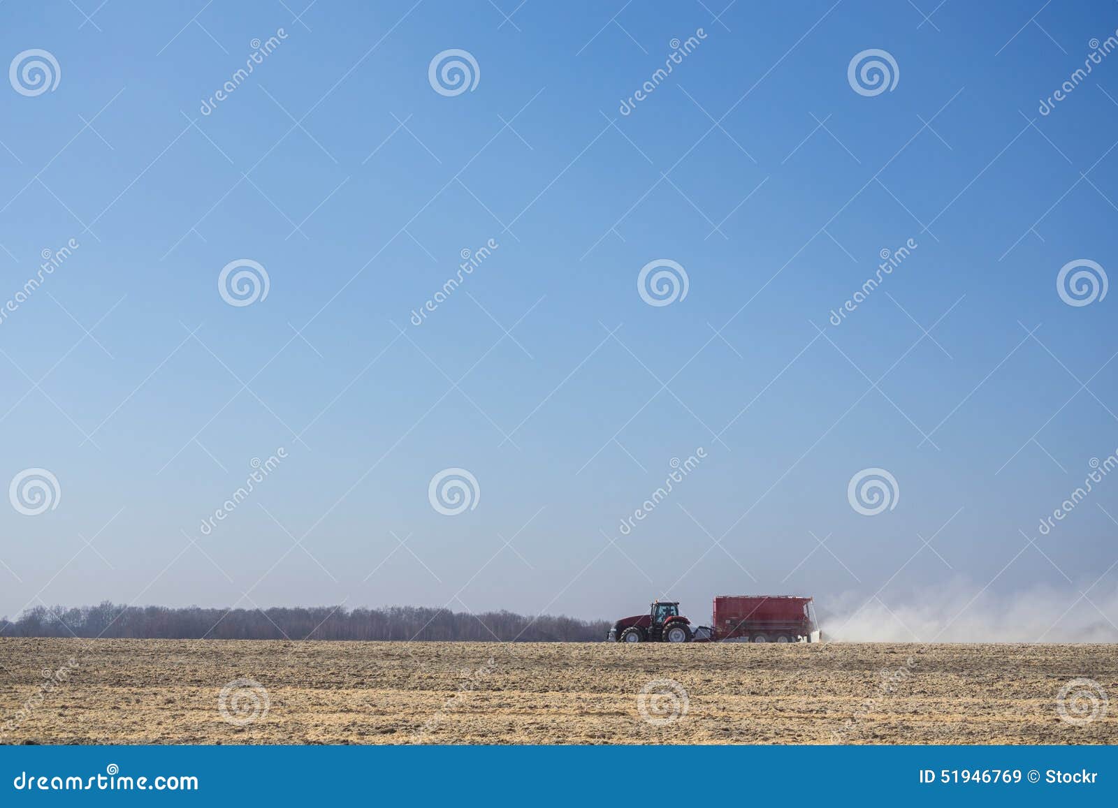 Liming stock image. Image of farmer, calcium, fertilizer - 51946769