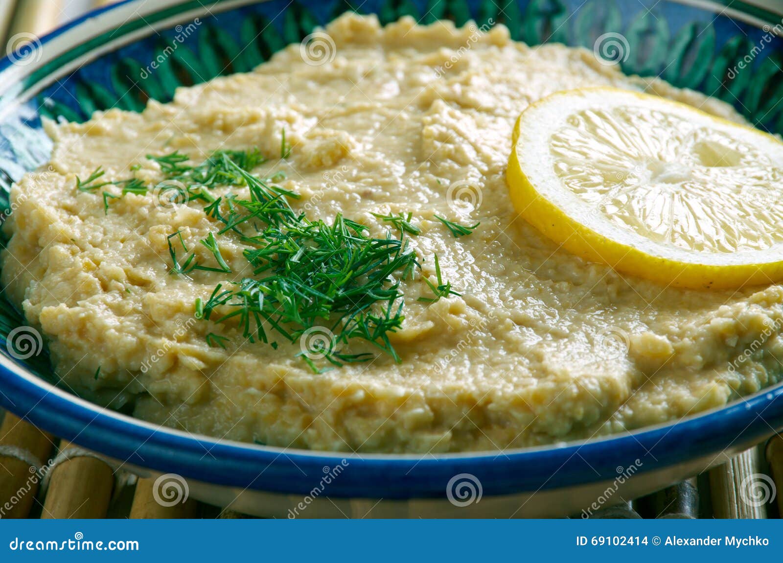 Limon Soslu Humus stock photo. Image of arab, hummus - 69102414