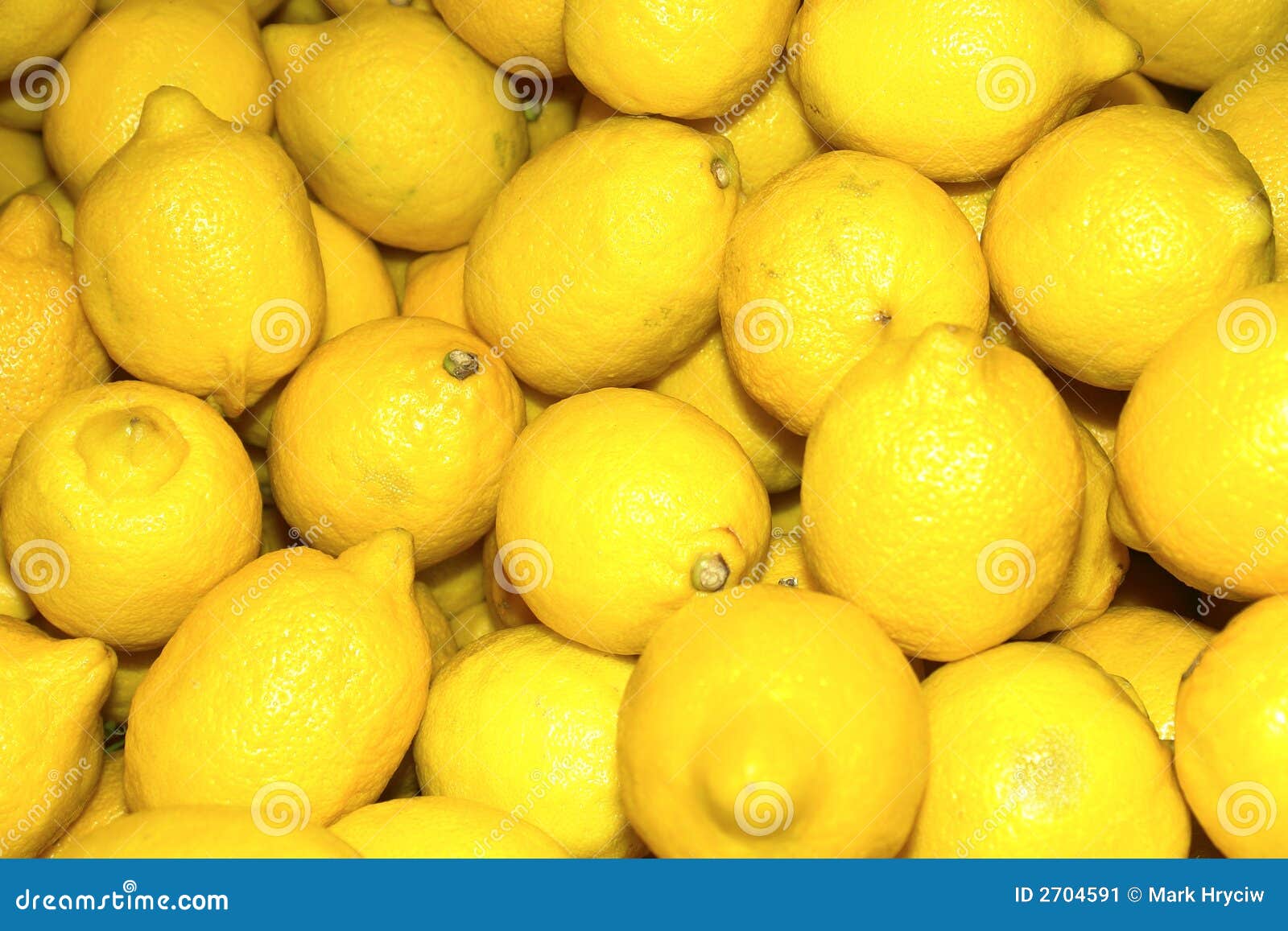 Limones imagen de archivo. Imagen de brillante, fresco - 2704591