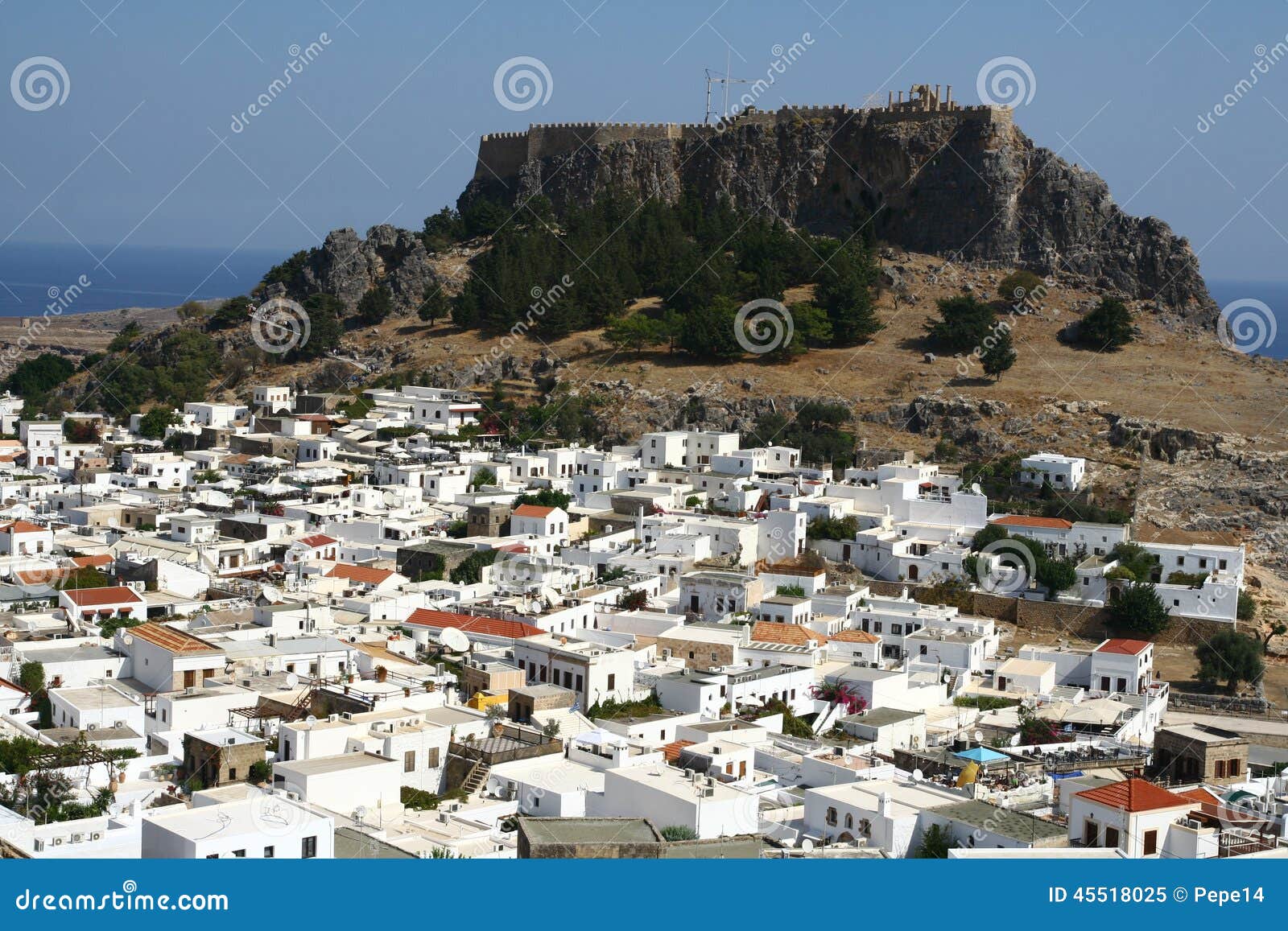 Lindos-Stadt in Rhodos-Insel Stockbild - Bild von festung, schacht ...