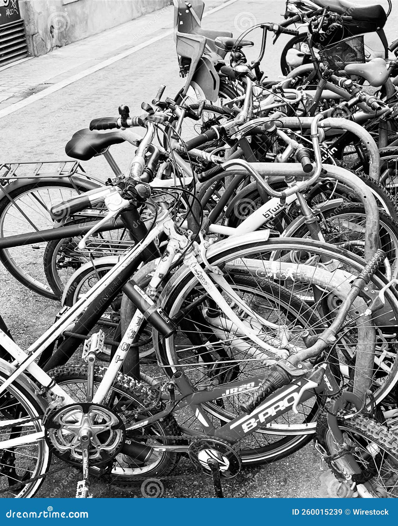 Line of Bicycles Outside in Barcelona, Spain Editorial Stock Image ...