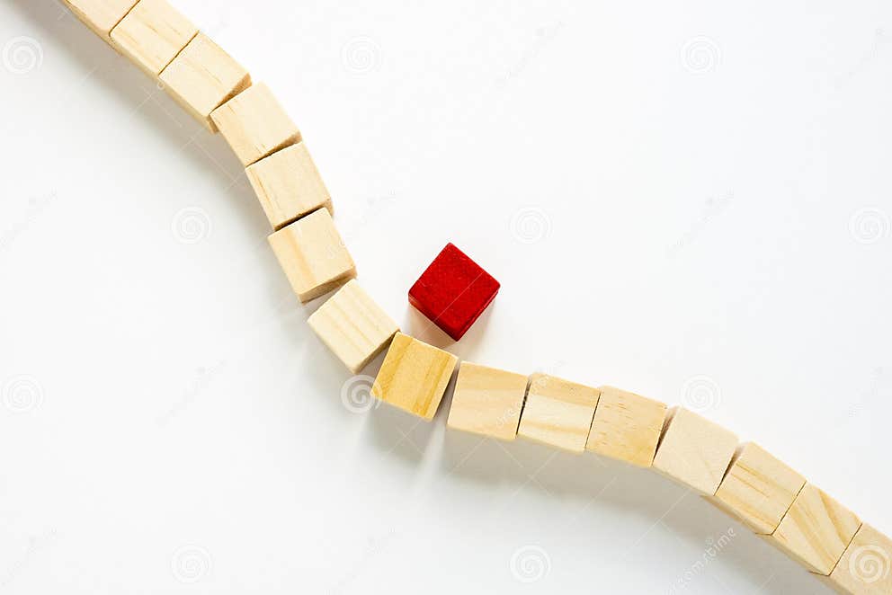 A Line of Cubes Bends To Overcome an Obstacle. Moving Towards Goals and ...