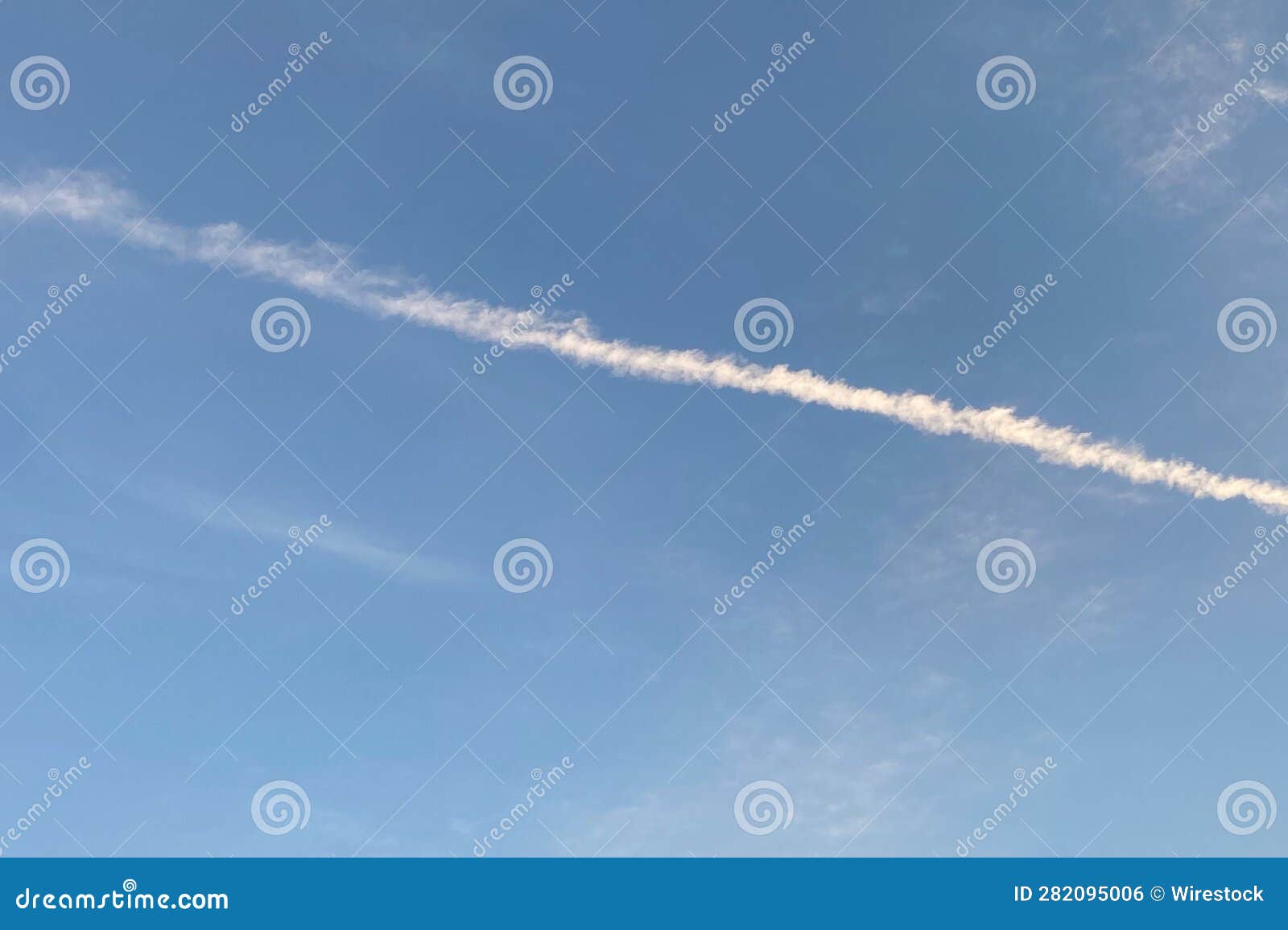 Contrails Background, Line-shaped Clouds after the Plane Flies Stock ...