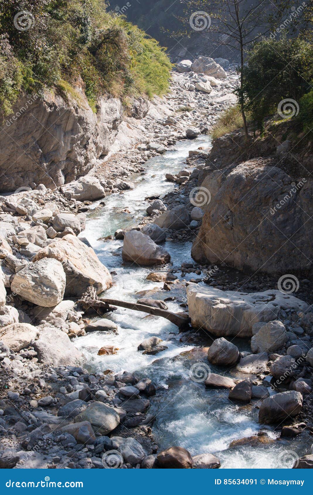 Line of the Water on Waterfall Stock Image - Image of waterfall, steam ...