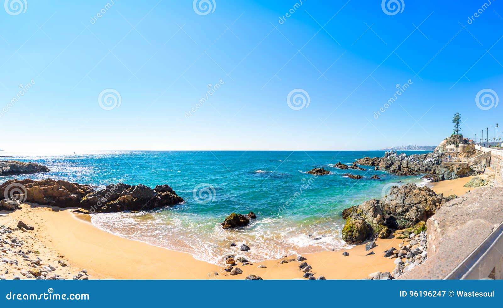 Linea Costiera in Vina Del Mar, Cile Immagine Stock - Immagine di baia ...