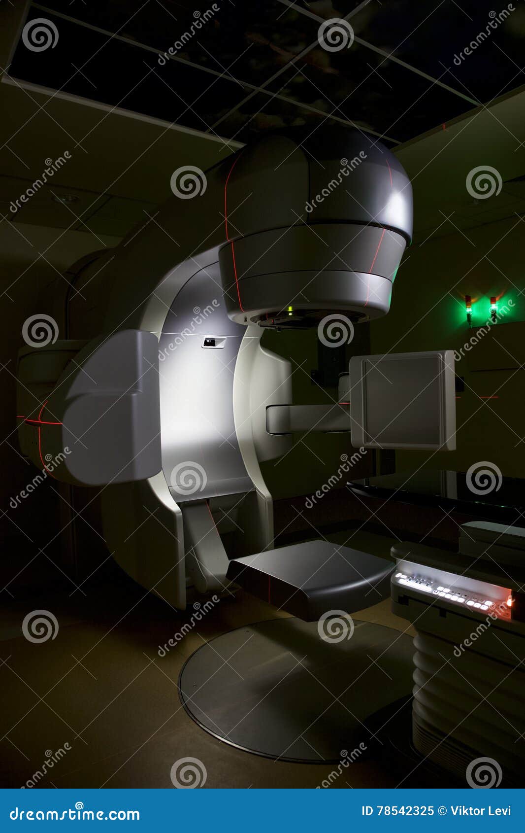Linear Accelerator X-ray Machine Stock Illustration - Illustration of ...