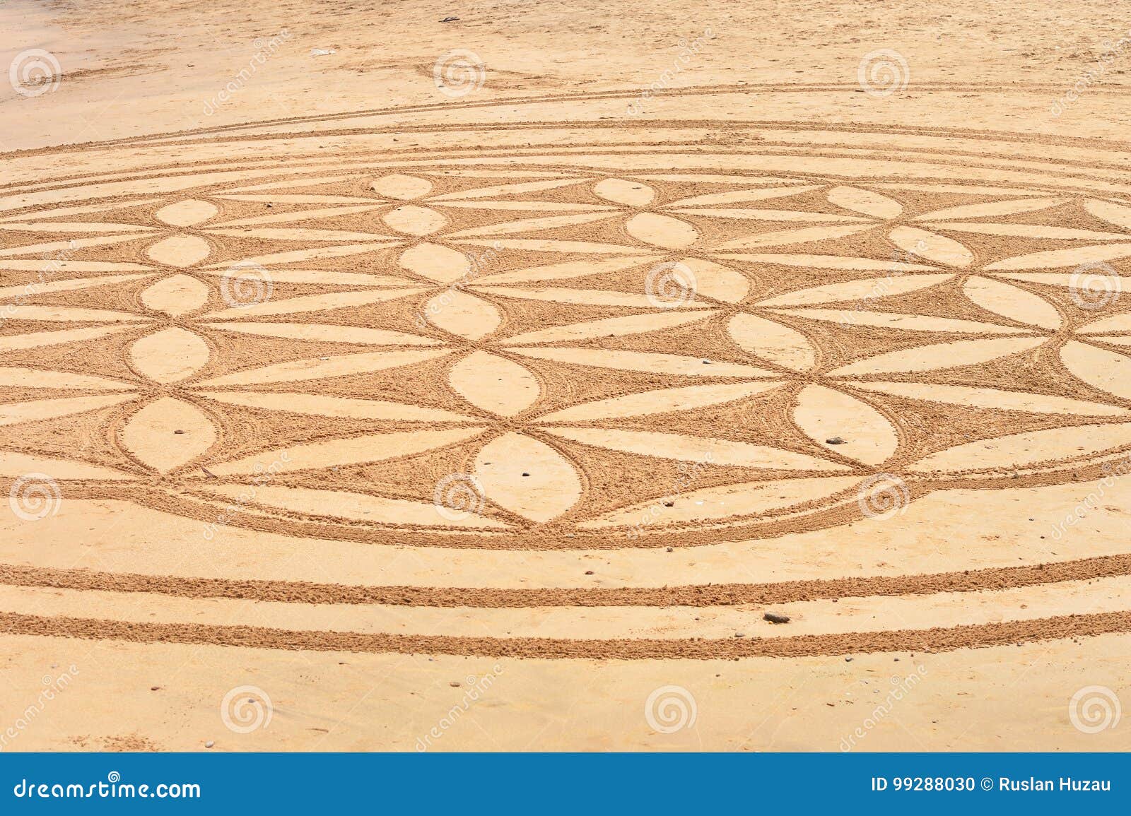 Linear pattern on sand stock photo. Image of beautiful - 99288030