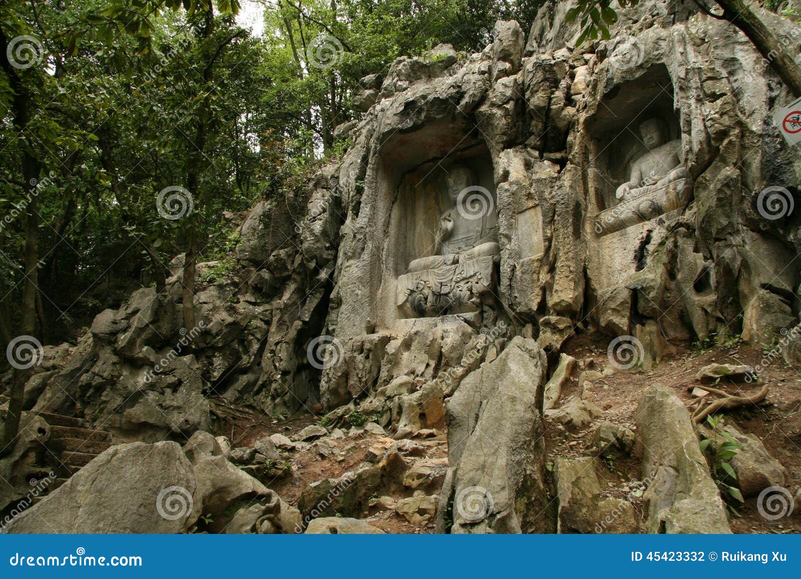 Lingyin Temple Klippe Cliff Statues Stock Photo - Image of honey, fairy ...