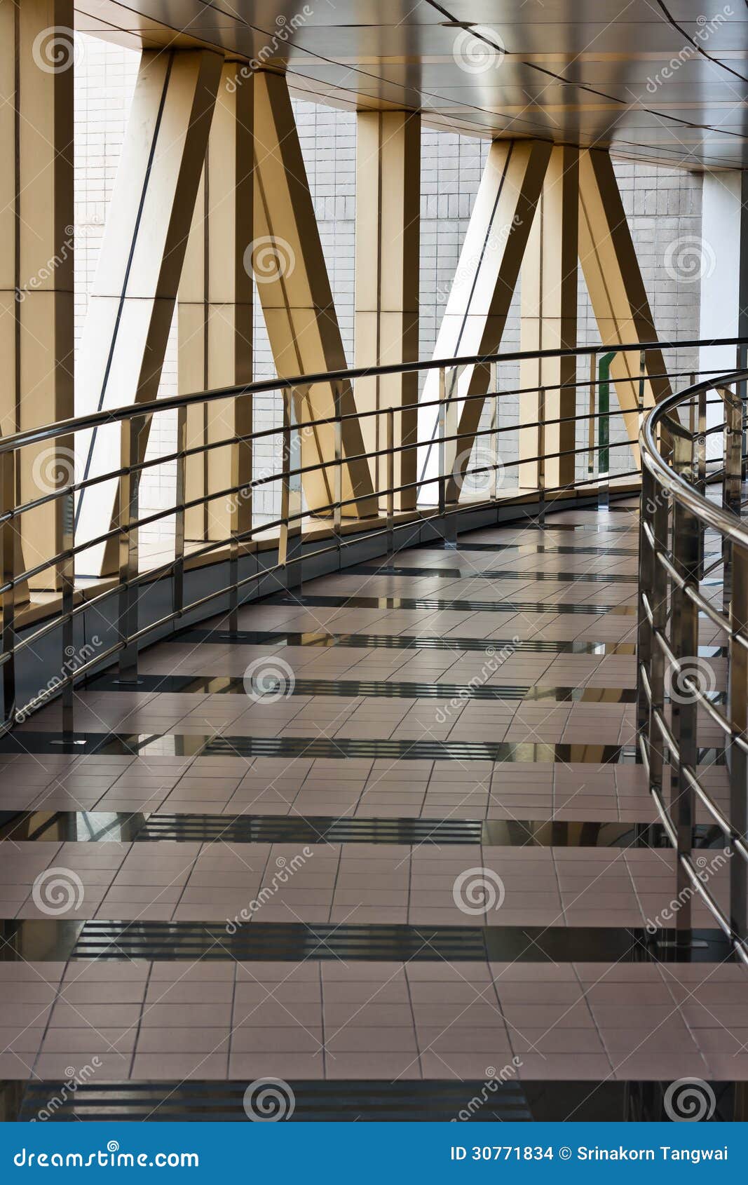 Link Bridge between Two Buildings Stock Photo - Image of glass, build ...
