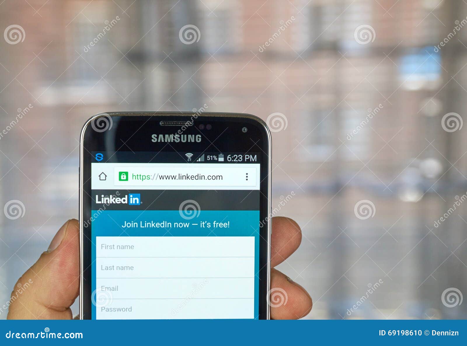 Linkedin Application on Android Smartphone Editorial Image - Image of ...