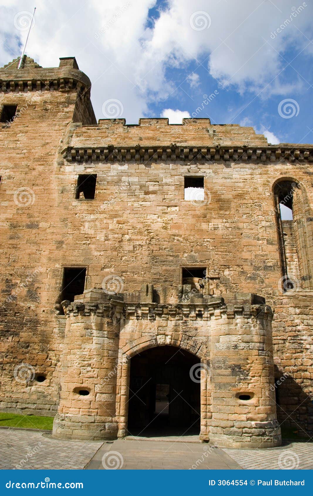 Linlithgow Palace, Scotland Stock Photo - Image of household, royal ...