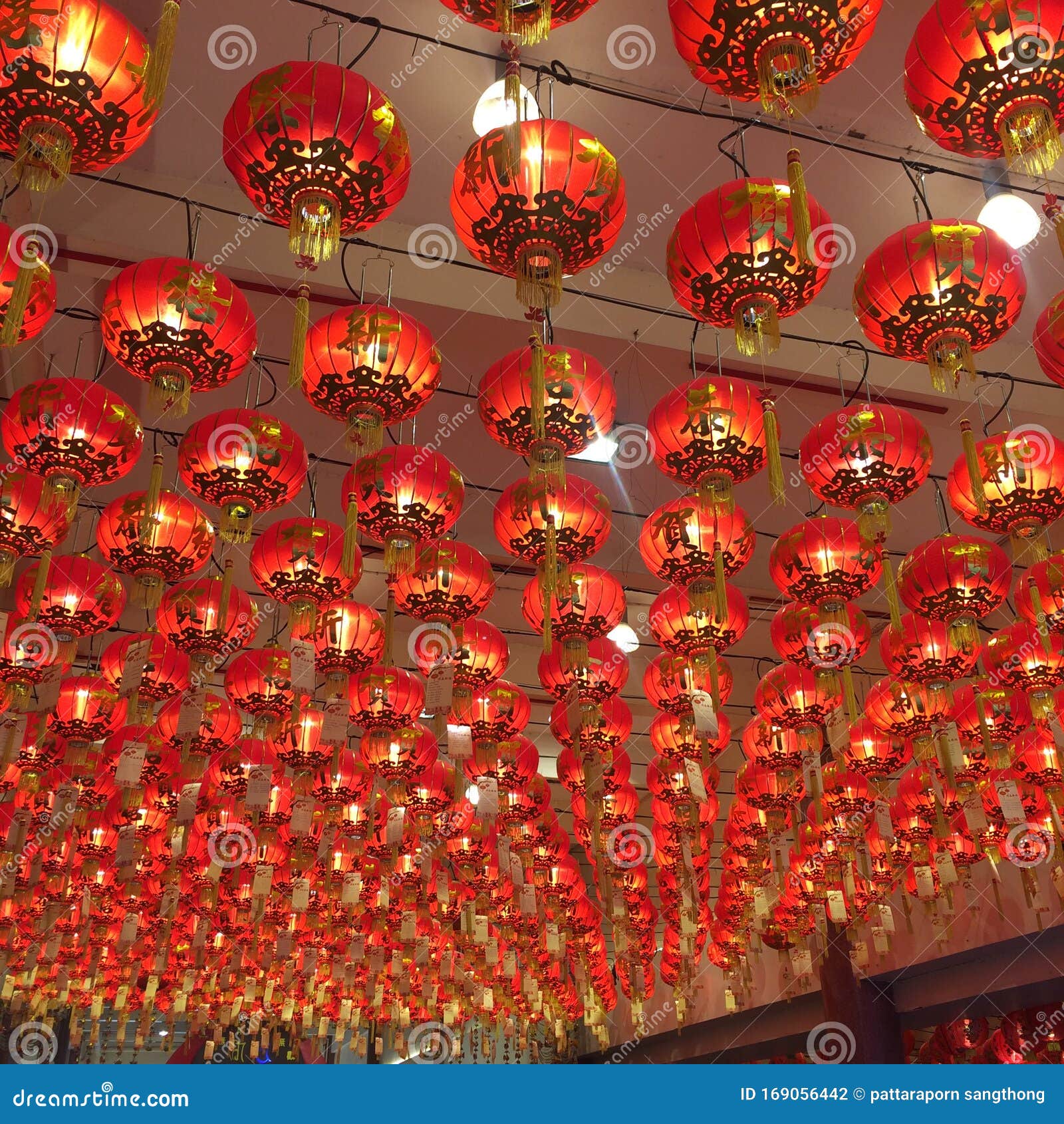 Linterna china foto de archivo. Imagen de linterna, chino - 169056442