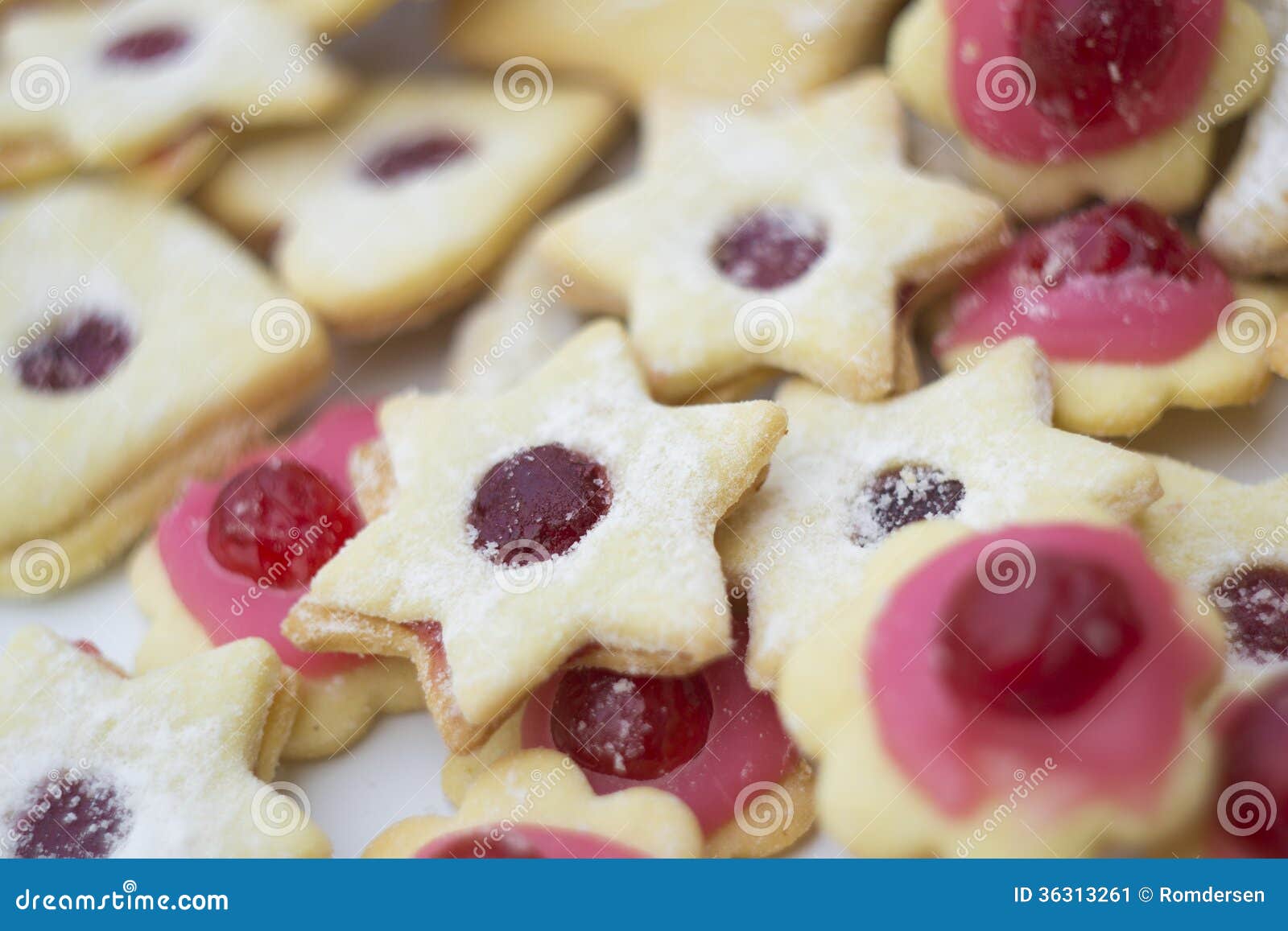 Linz cakes stock image. Image of cookie, cake, linzer - 36313261