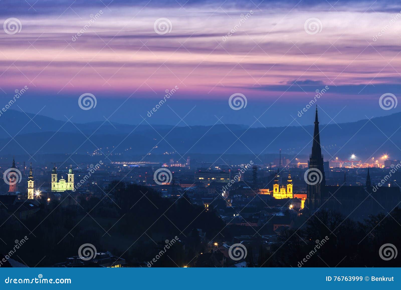 Linz panorama at sunrise stock image. Image of skyline - 76763999