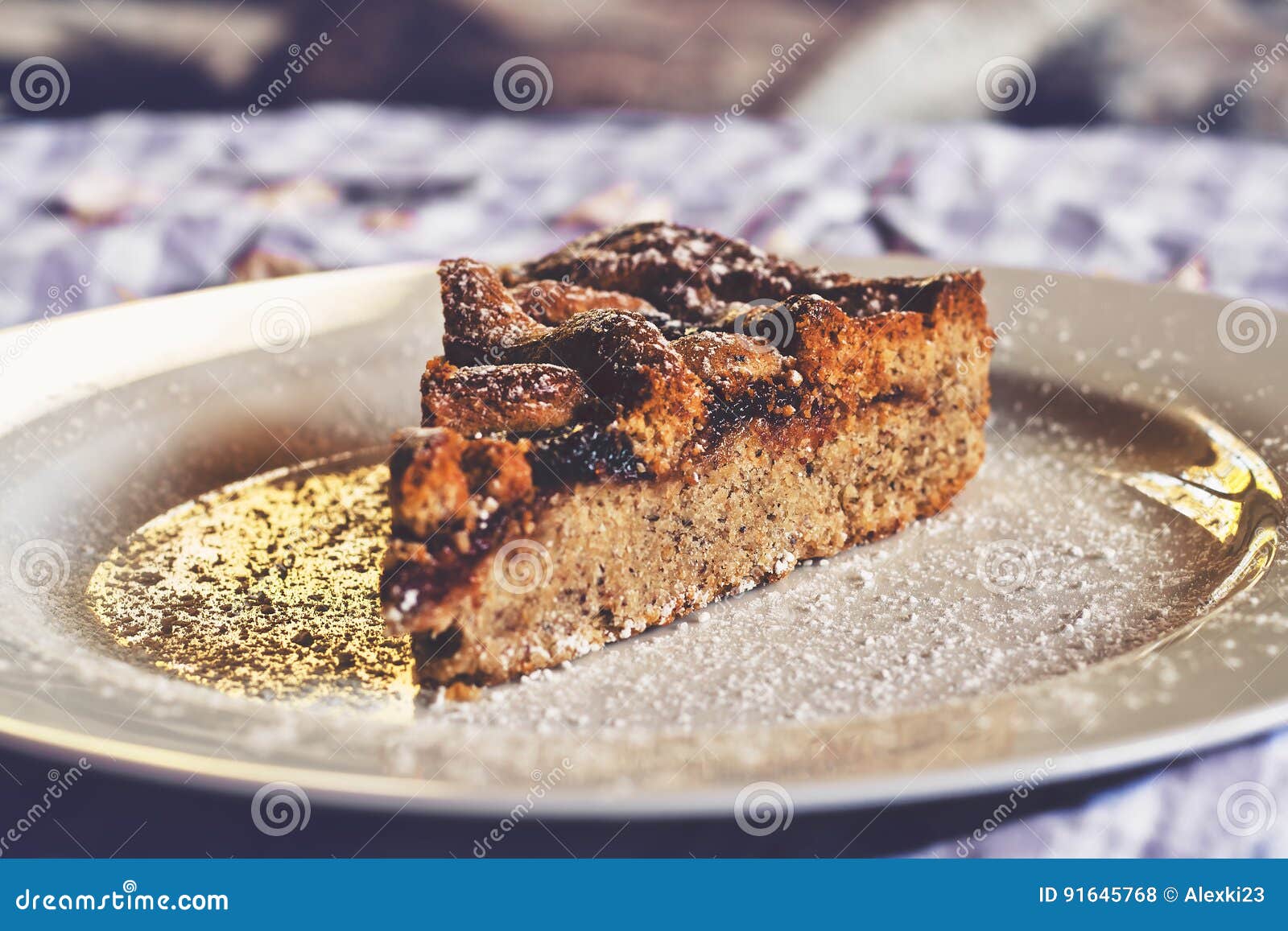 Linzer Torte stock photo. Image of food, plate, nuts - 91645768