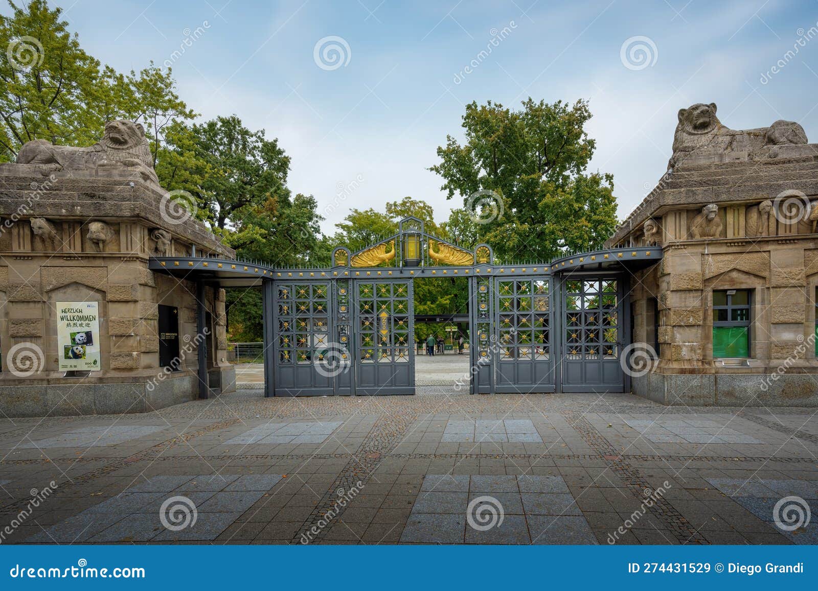 Lion Gate at Berlin Zoo - Berlin, Germany Editorial Stock Image - Image ...