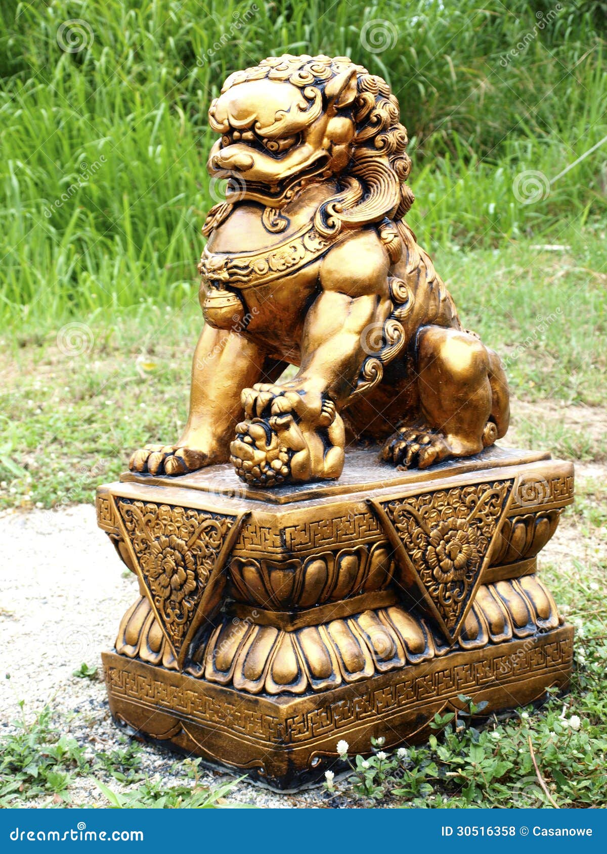 LION STATUEÂ stock photo. Image of imperial, city, building - 30516358