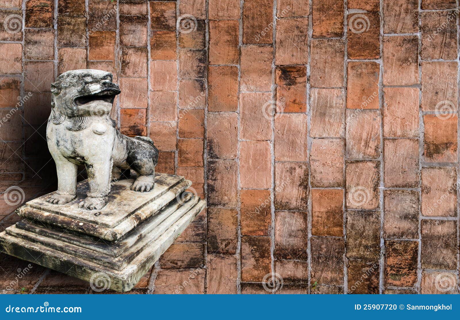 Lion Statue and Old Brick Wall. Stock Photo - Image of floor, indoor ...
