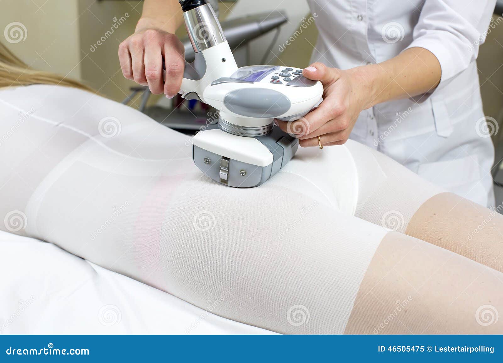 Lipomassage stock image. Image of clinic, beauty, hold - 46505475