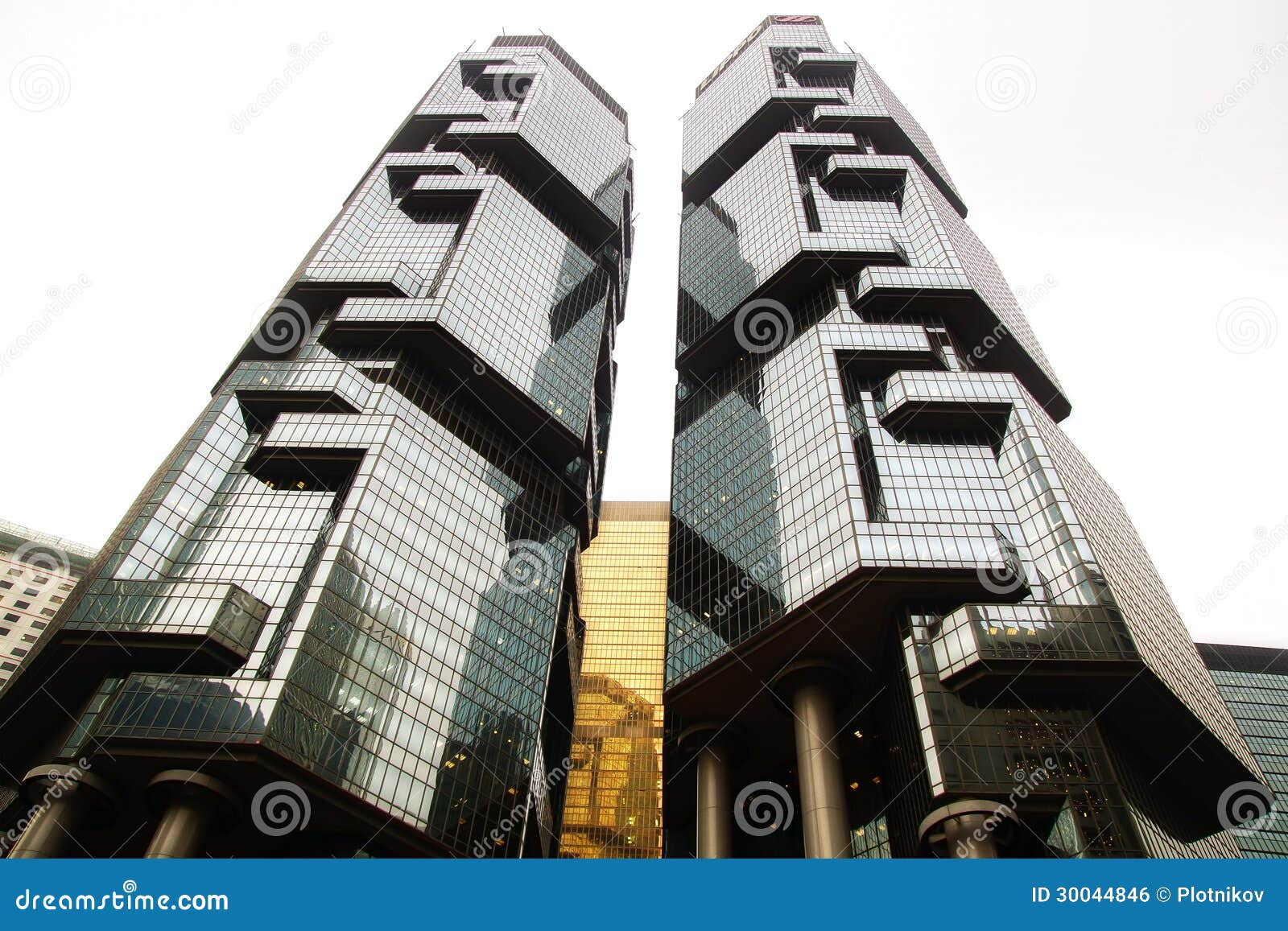 Lippo Centre-twin-tower Skyscraper Complex. Editorial Photo - Image of ...