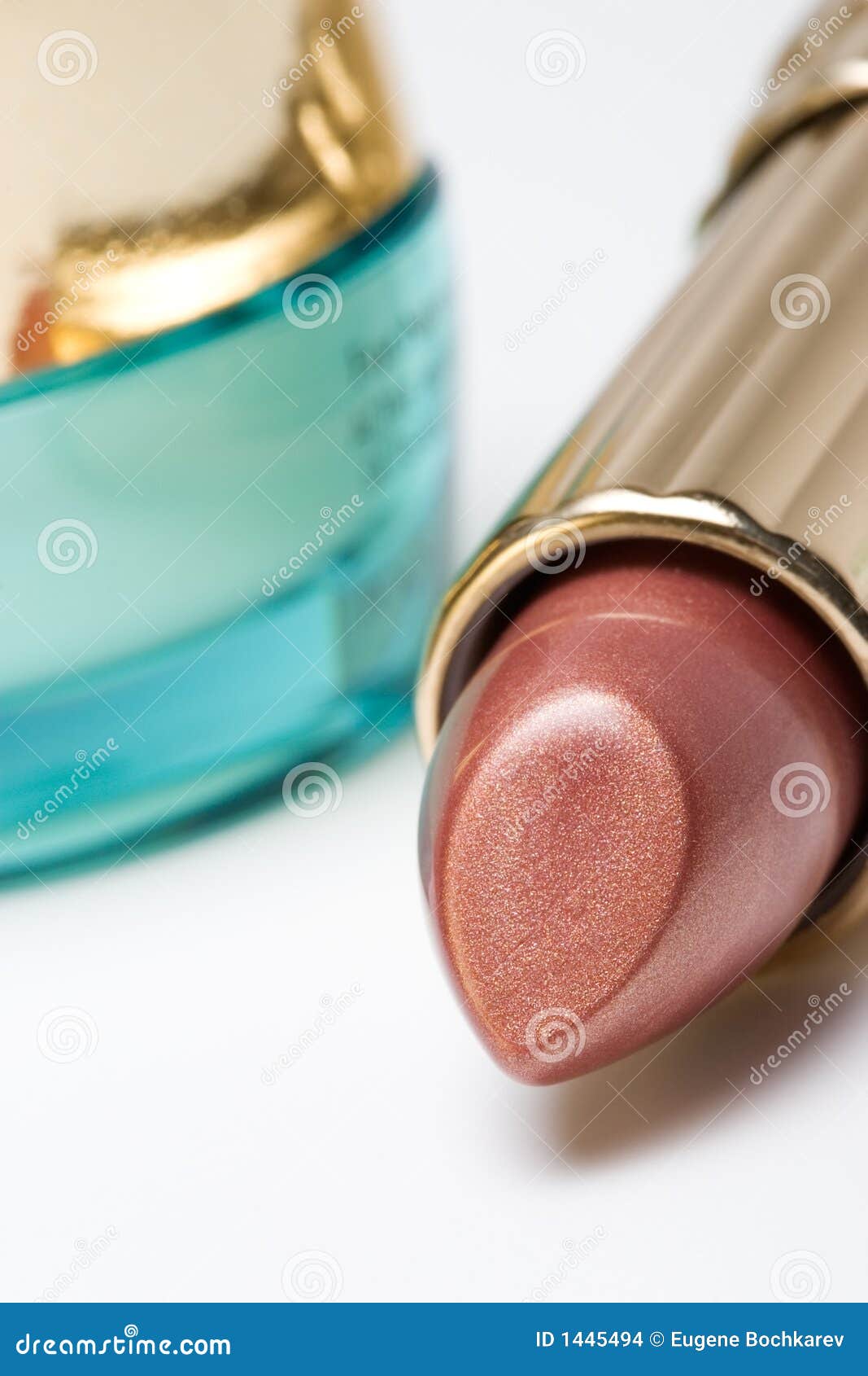 Lipstick and Jar of Face Cream Stock Photo - Image of elegant, creamy ...
