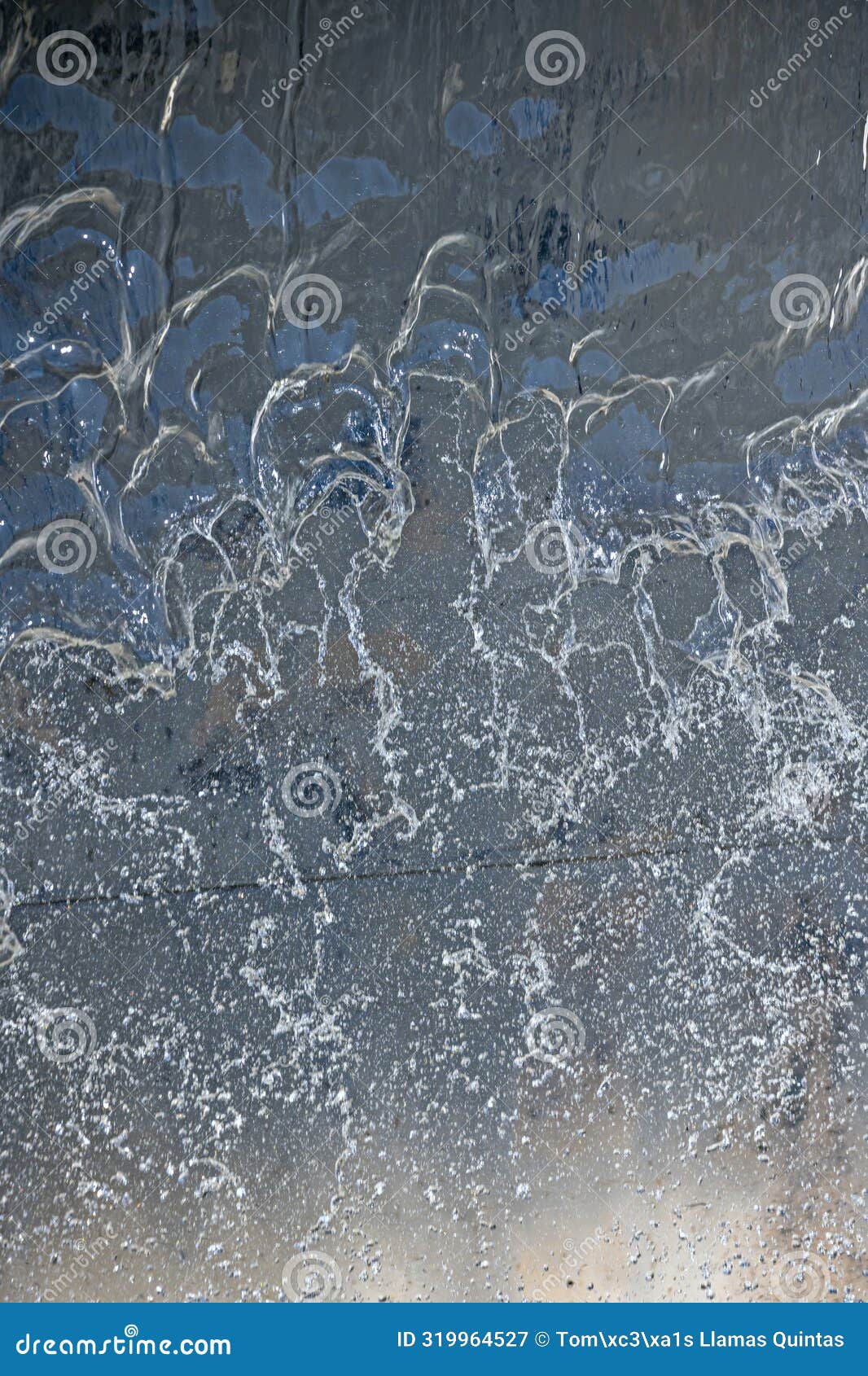 Liquid, Solid or Gaseous Water Barely Absorbs Visible Light 2 Stock ...