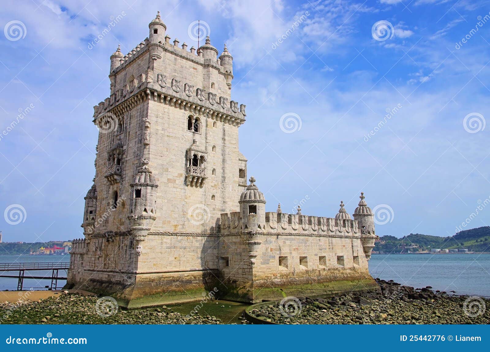 Lisboa Torre de Belem foto de archivo. Imagen de agua - 25442776