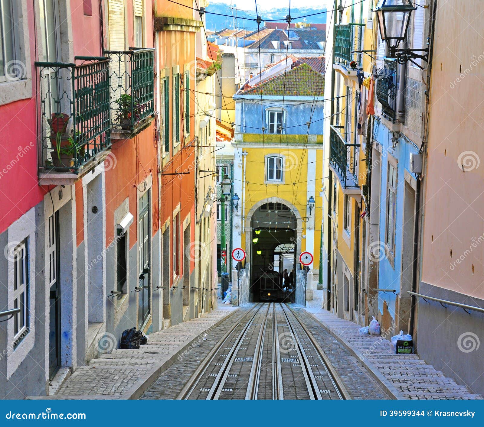 Lisbon funicular Bica editorial stock image. Image of multicolor - 39599344