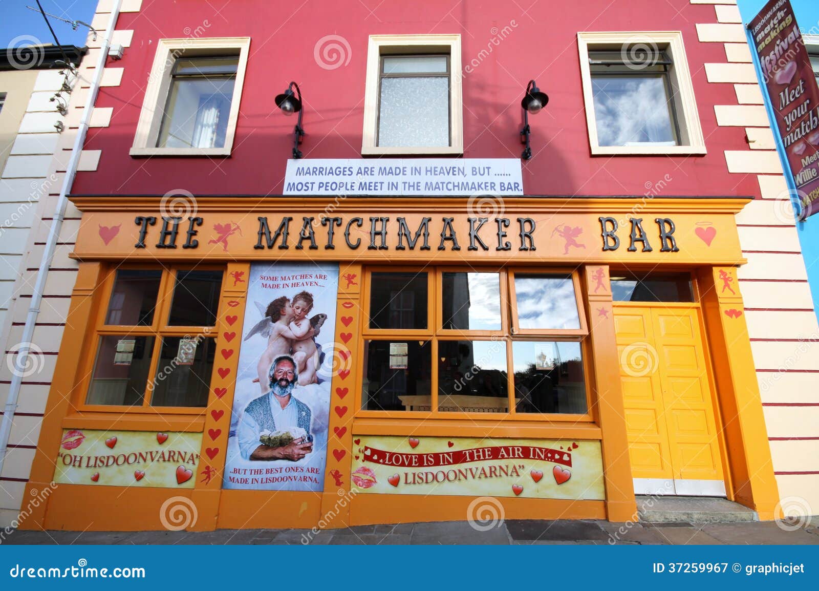 Lisdoonvarna Matchmaker Bar Editorial Photography - Image of tourism ...