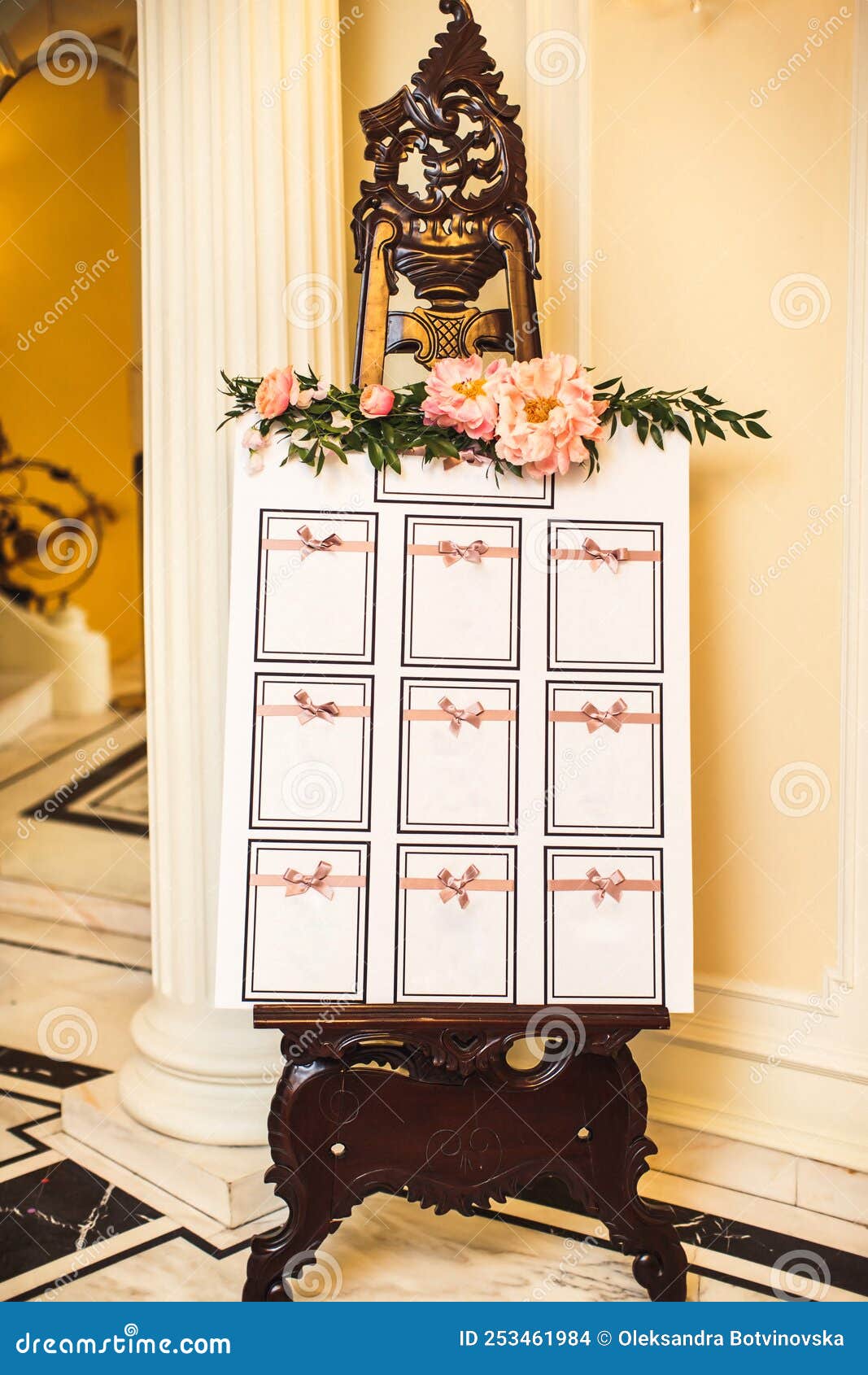 Lista De Invitados De Bodas Elegante Y Elegante Foto de archivo ...